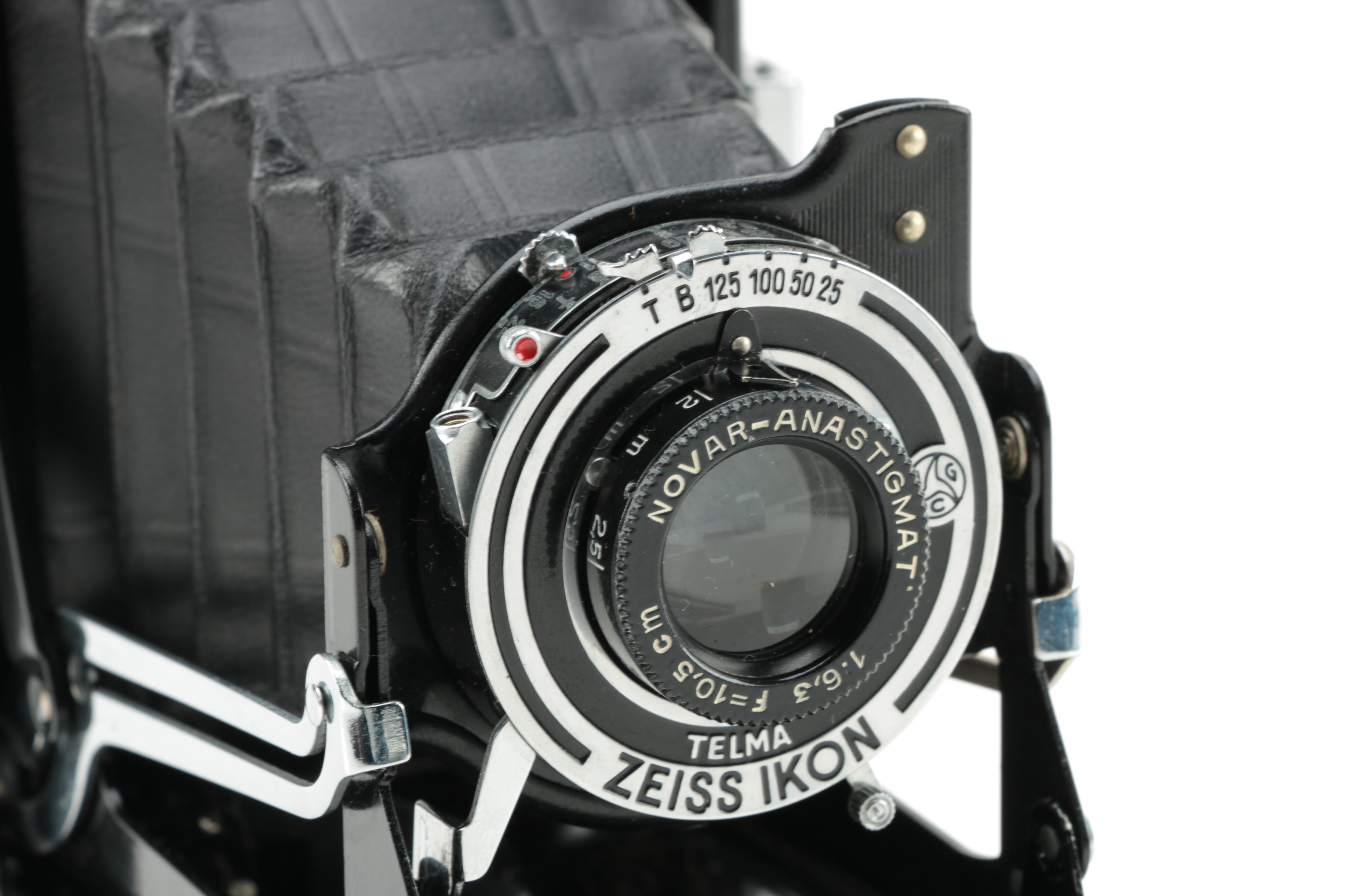 Vintage Zeiss Ikon and Kodak Accordion Faced Cameras | EBTH