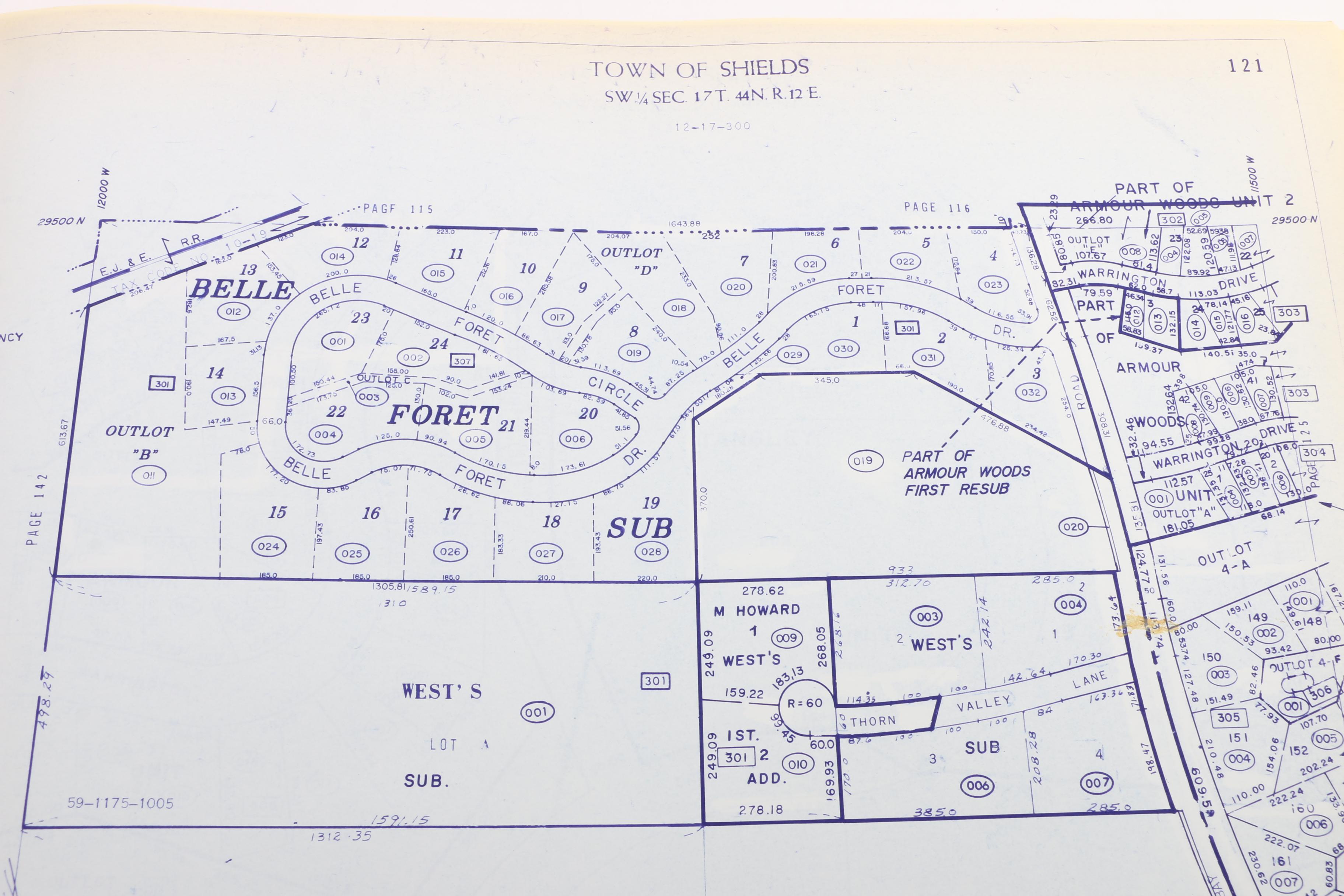 Plat Maps of the Village of Lake Bluff | EBTH