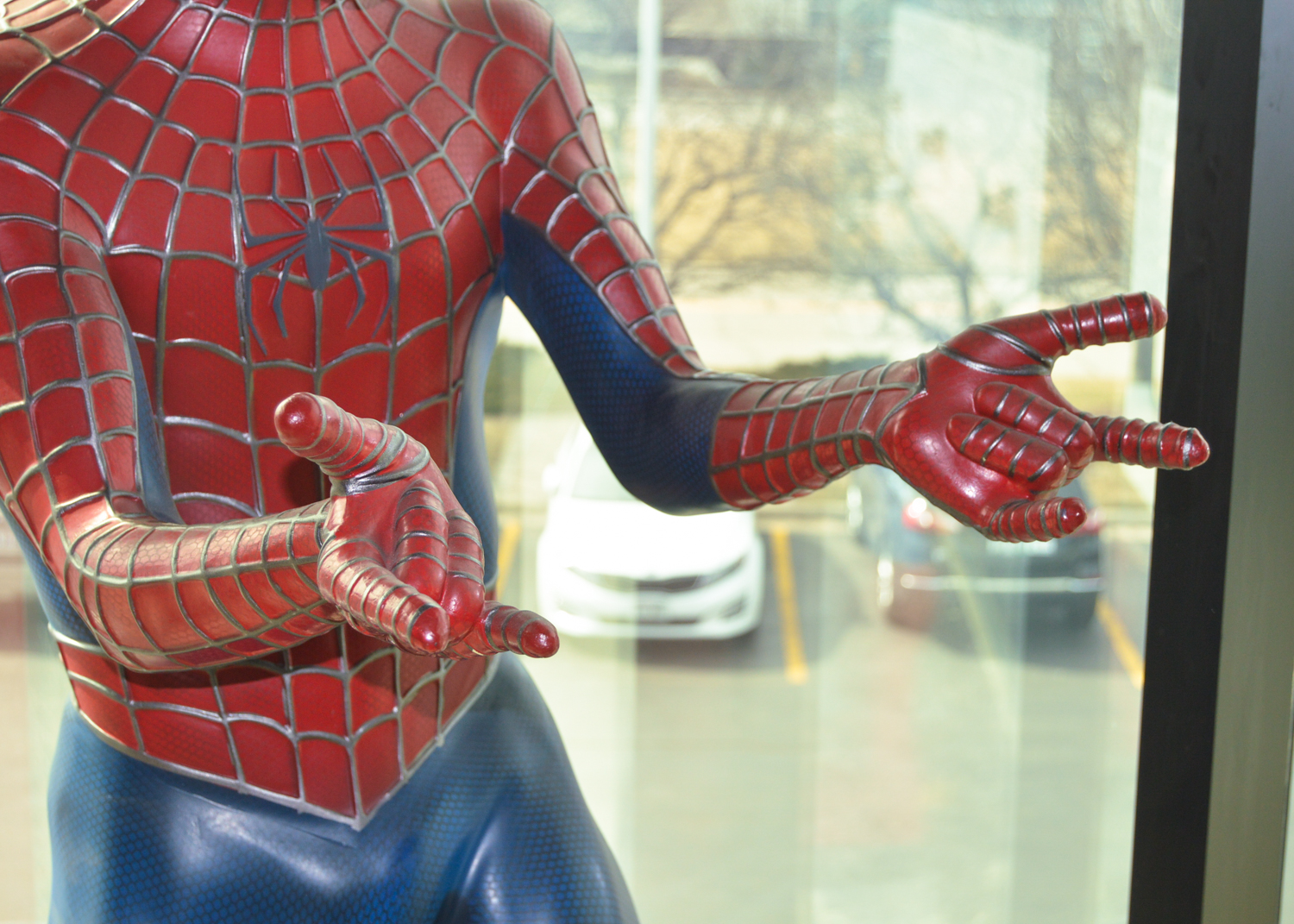 2001/2002 Blockbuster Limited Edition Life Size Spider-Man Replica | EBTH