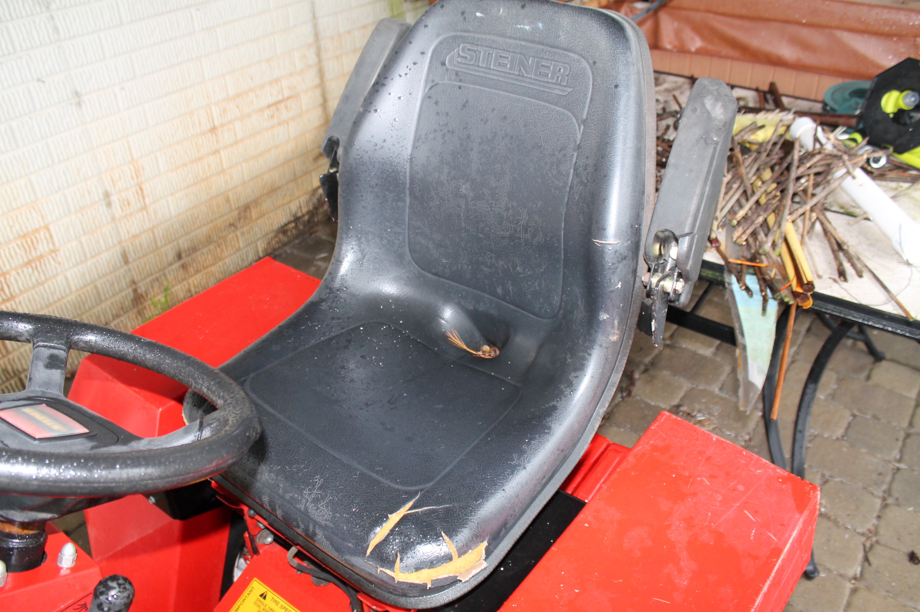 Steiner 430 Max Lawn Tractor with 60" Cutting Deck and Dozer Blade | EBTH