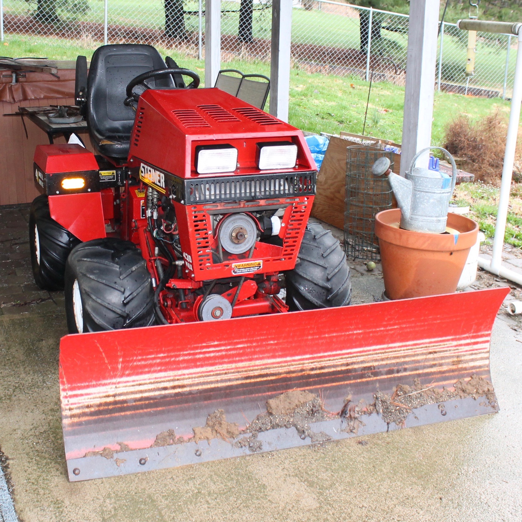 Steiner 430 Max Lawn Tractor with 60" Cutting Deck and Dozer Blade | EBTH