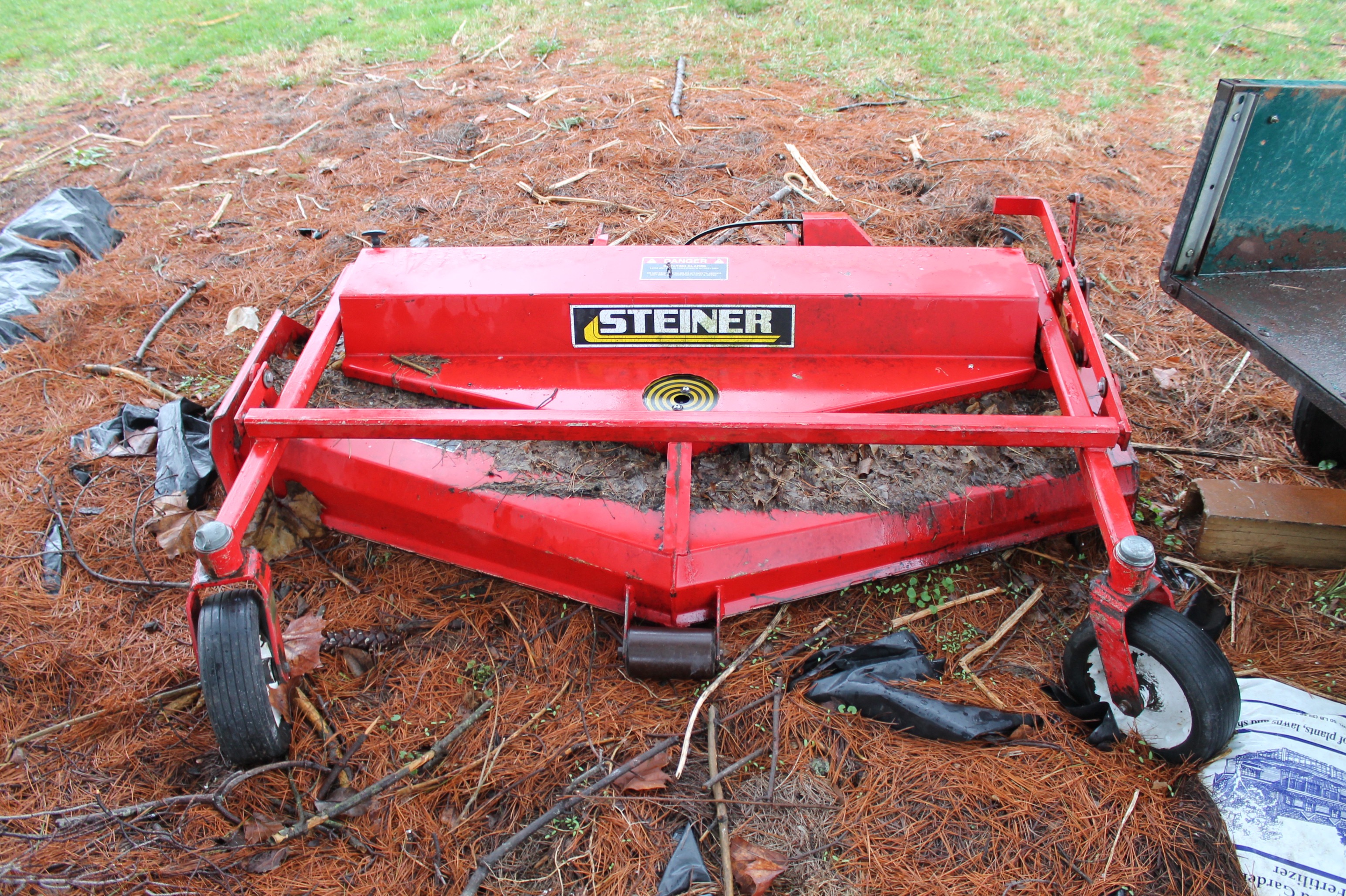 Steiner 430 Max Lawn Tractor with 60" Cutting Deck and Dozer Blade | EBTH