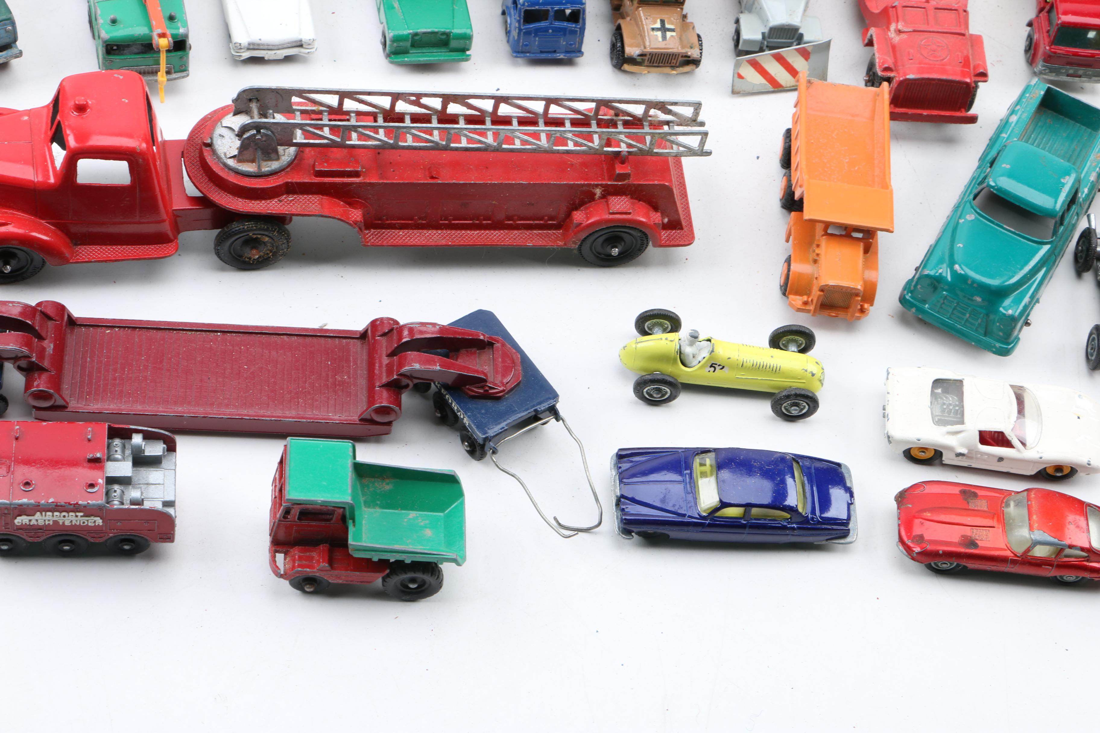 Die-Cast Miniature Scale Die-Cast Cars and Trucks | EBTH