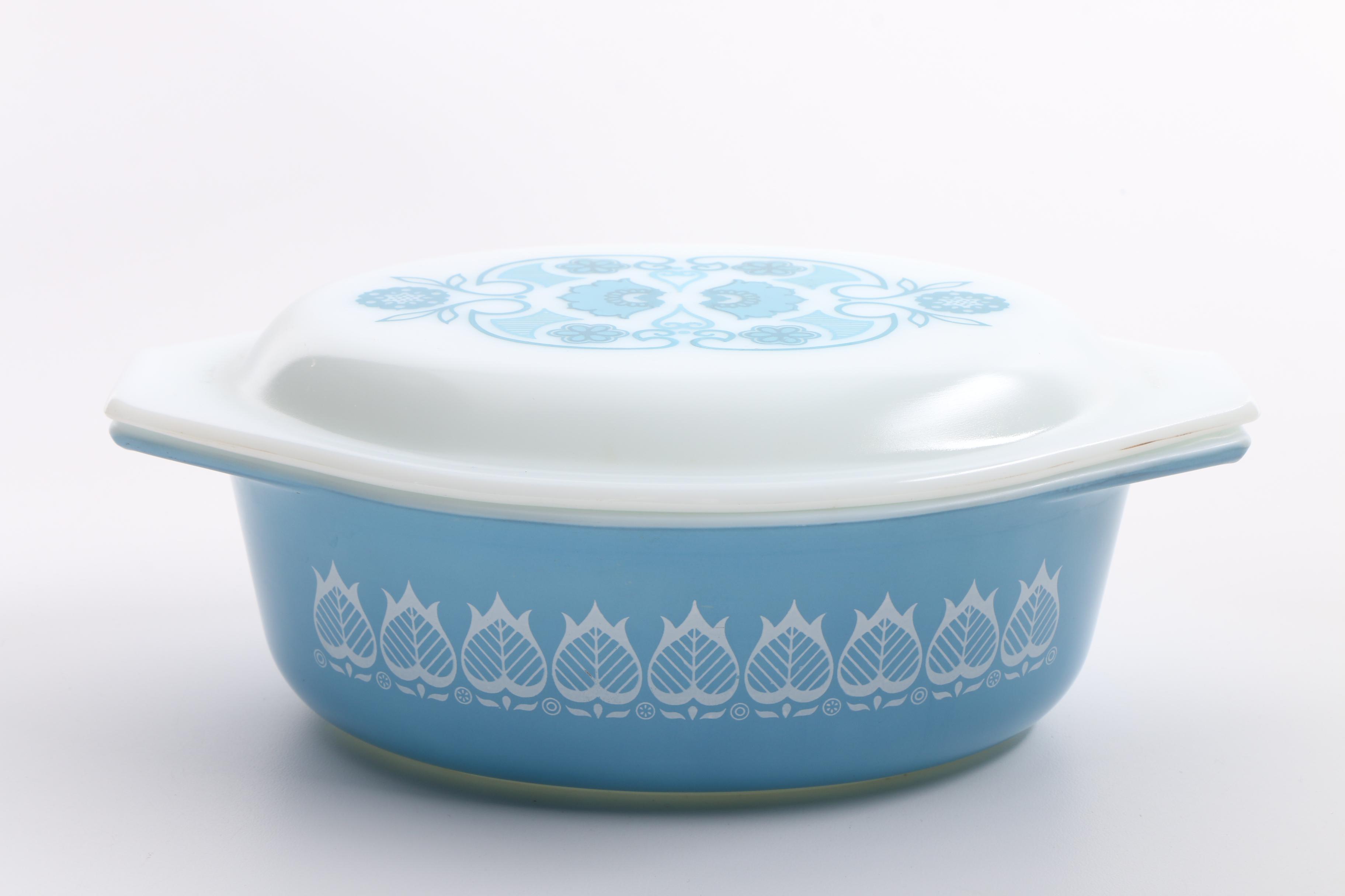 Pyrex "Blue Tulip" and "Blue Wheat" Casserole Dishes, Circa 1960 | EBTH