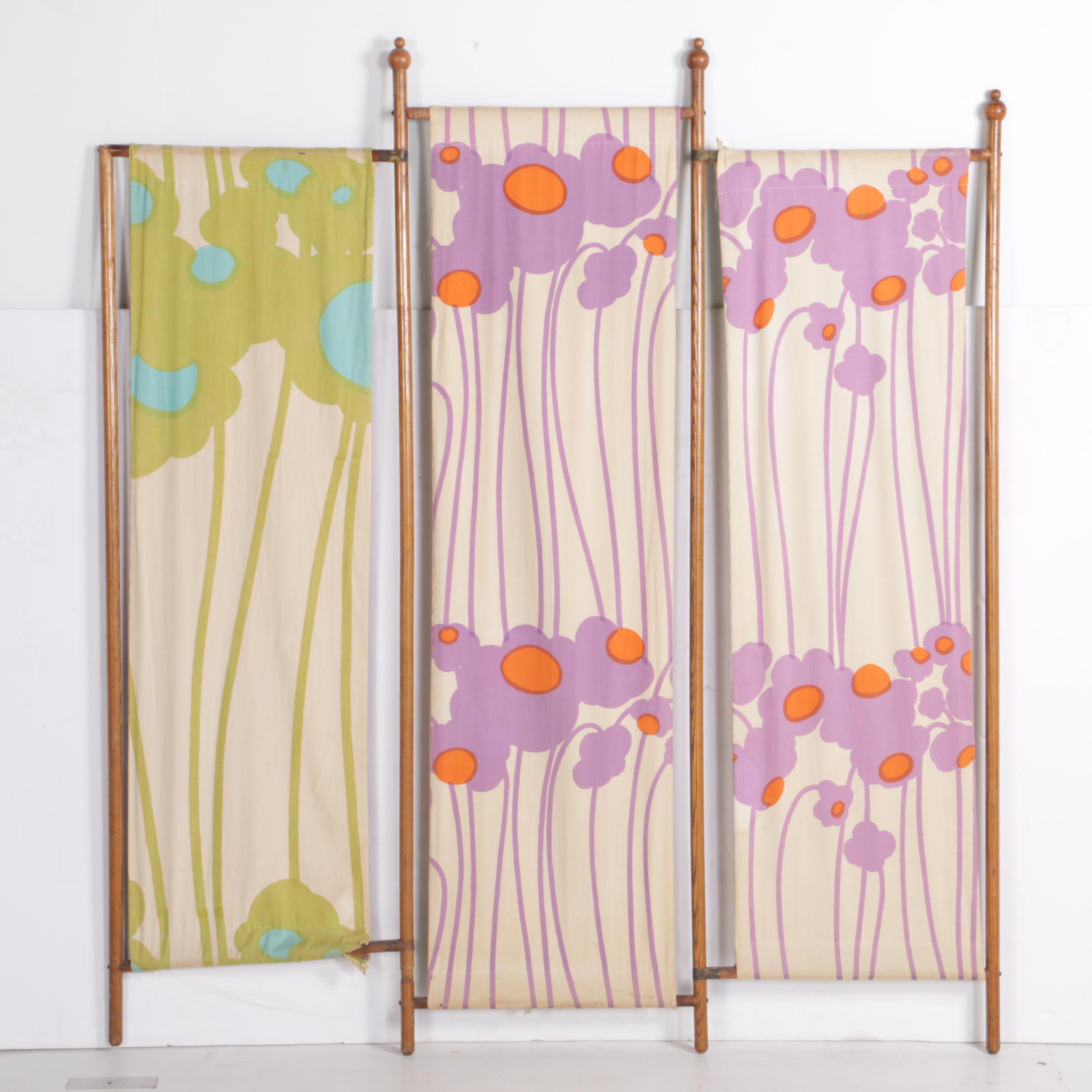 Mod Style Fabric and Wood Privacy Screen | EBTH