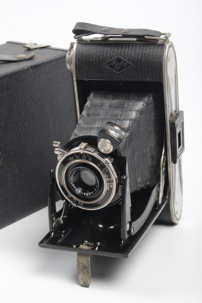 Vintage Agfa Cameras | EBTH