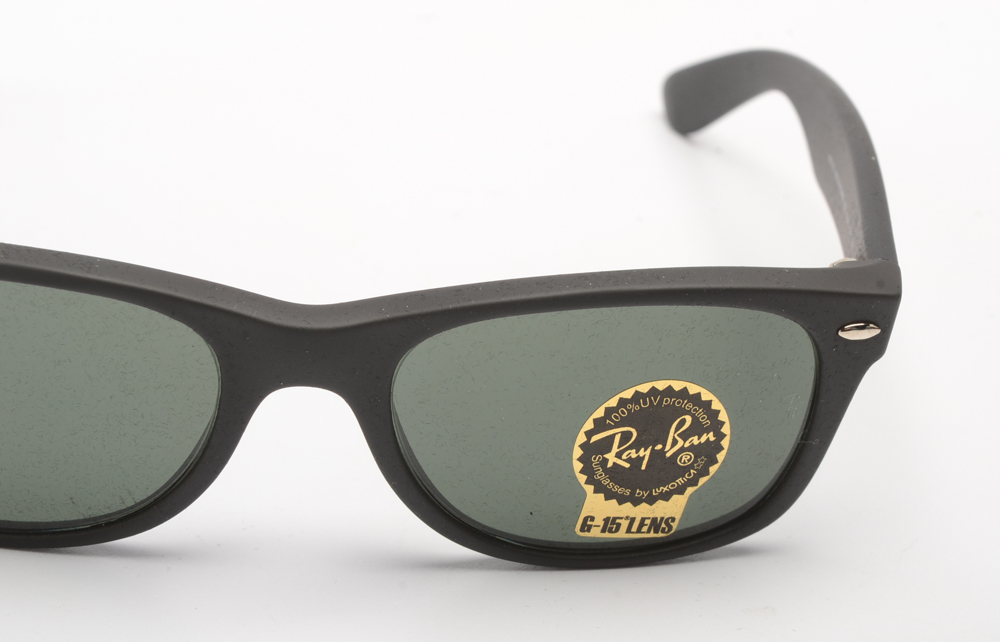 Ray-Ban New Wayfarer Matte Black Sunglasses | EBTH
