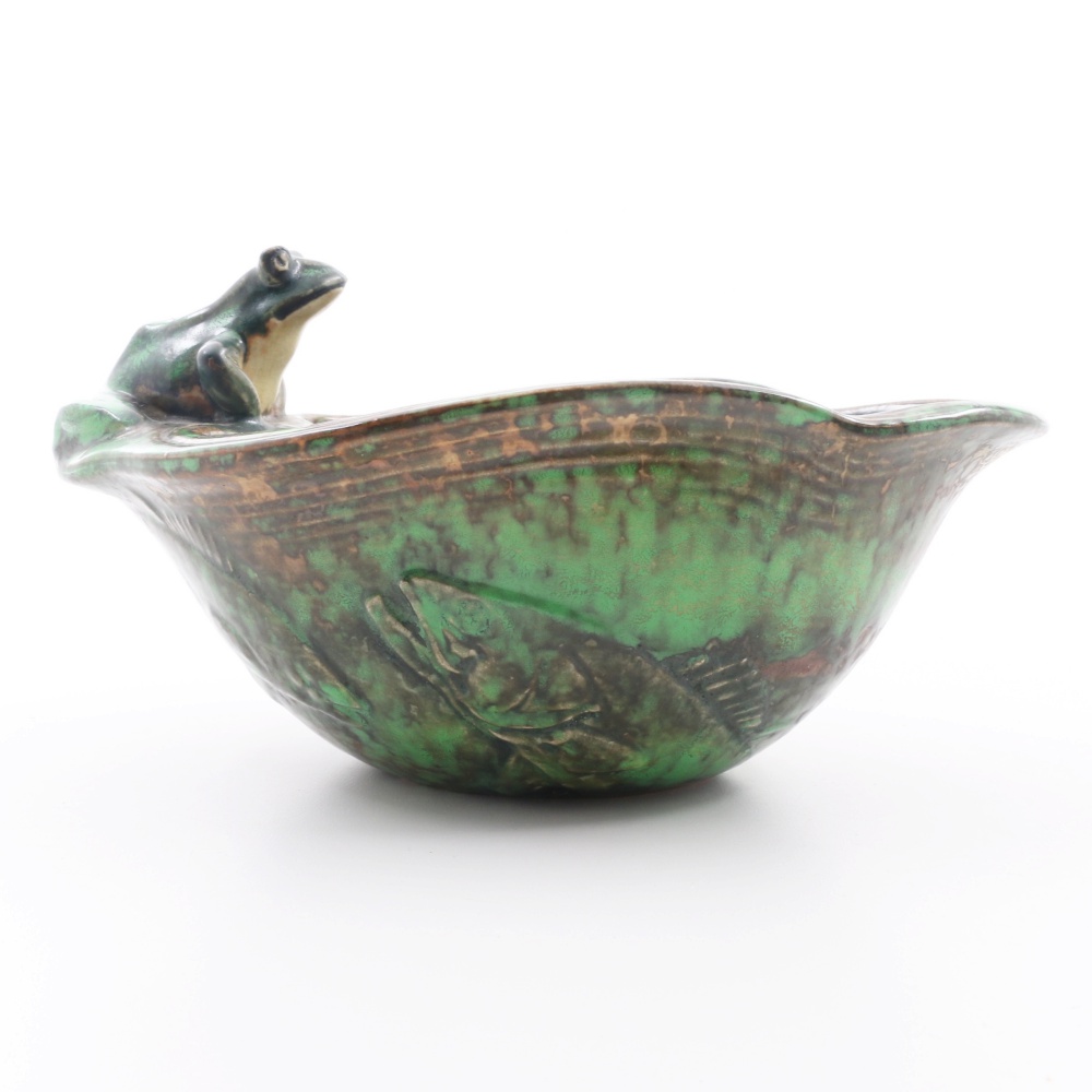 Vintage 1920s Weller Pottery "Coppertone" Frog and Fish Compote | EBTH