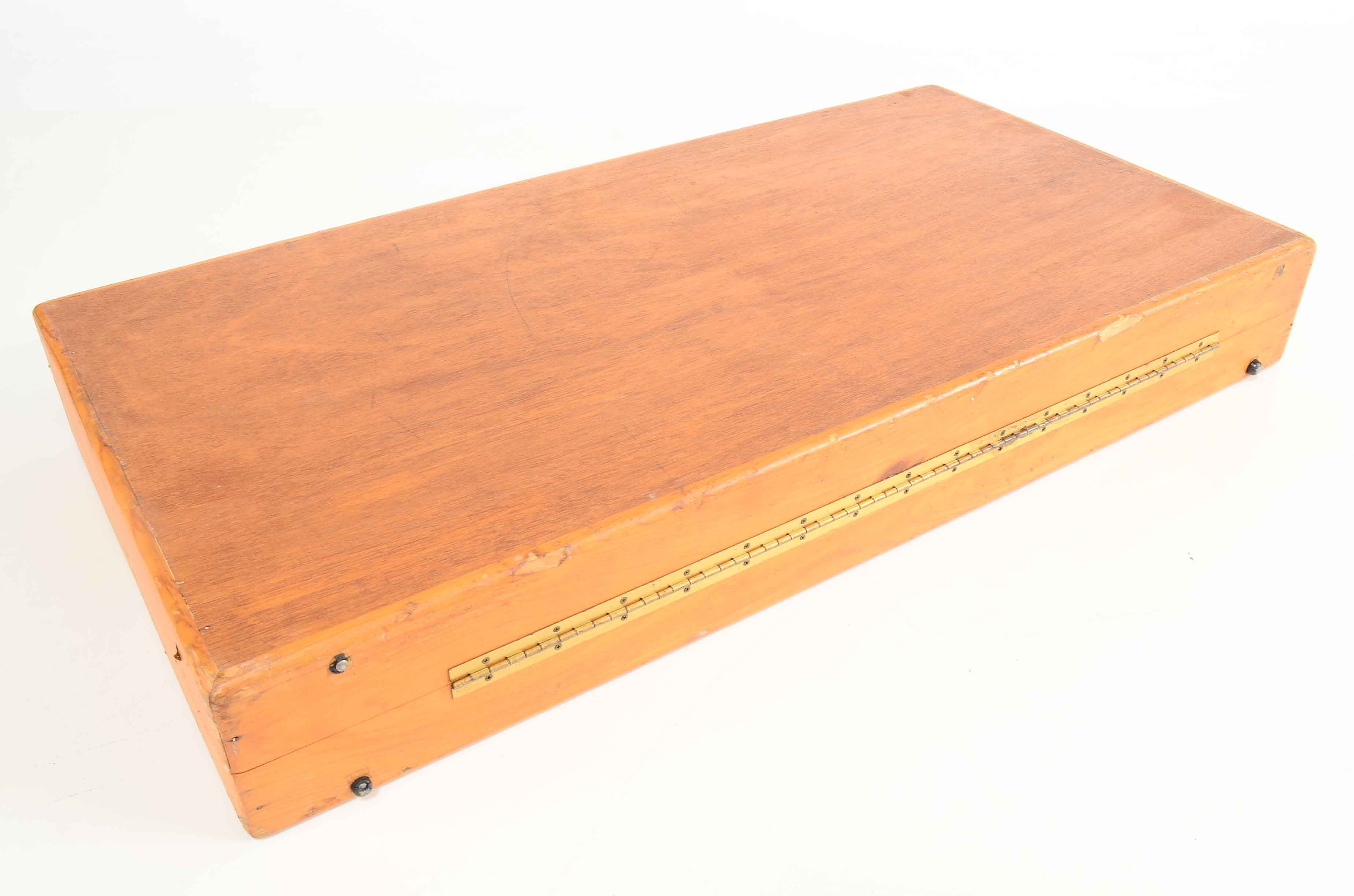 Vintage Wooden Carrying Case | EBTH