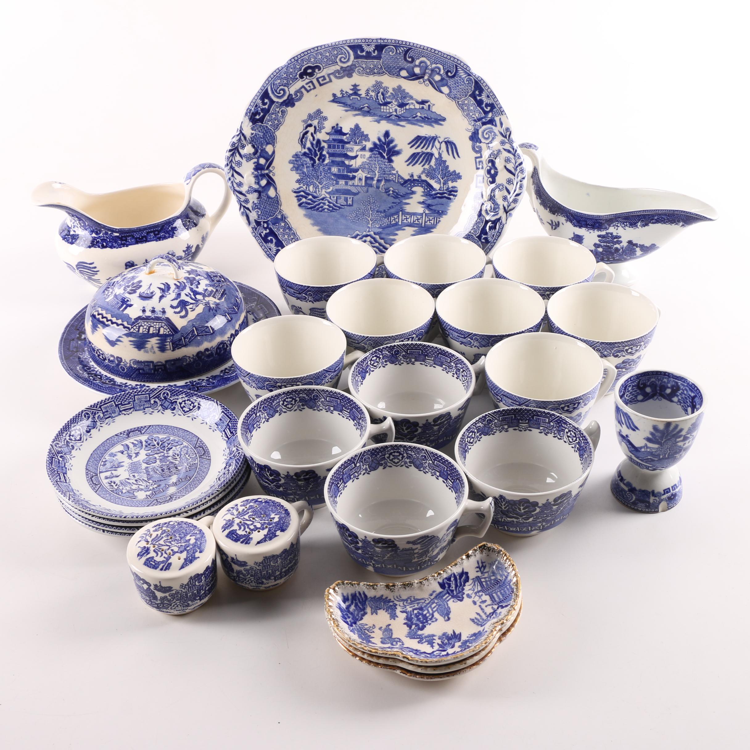 Vintage "Blue Willow" Tableware by John Maddock & Sons and Newport ...