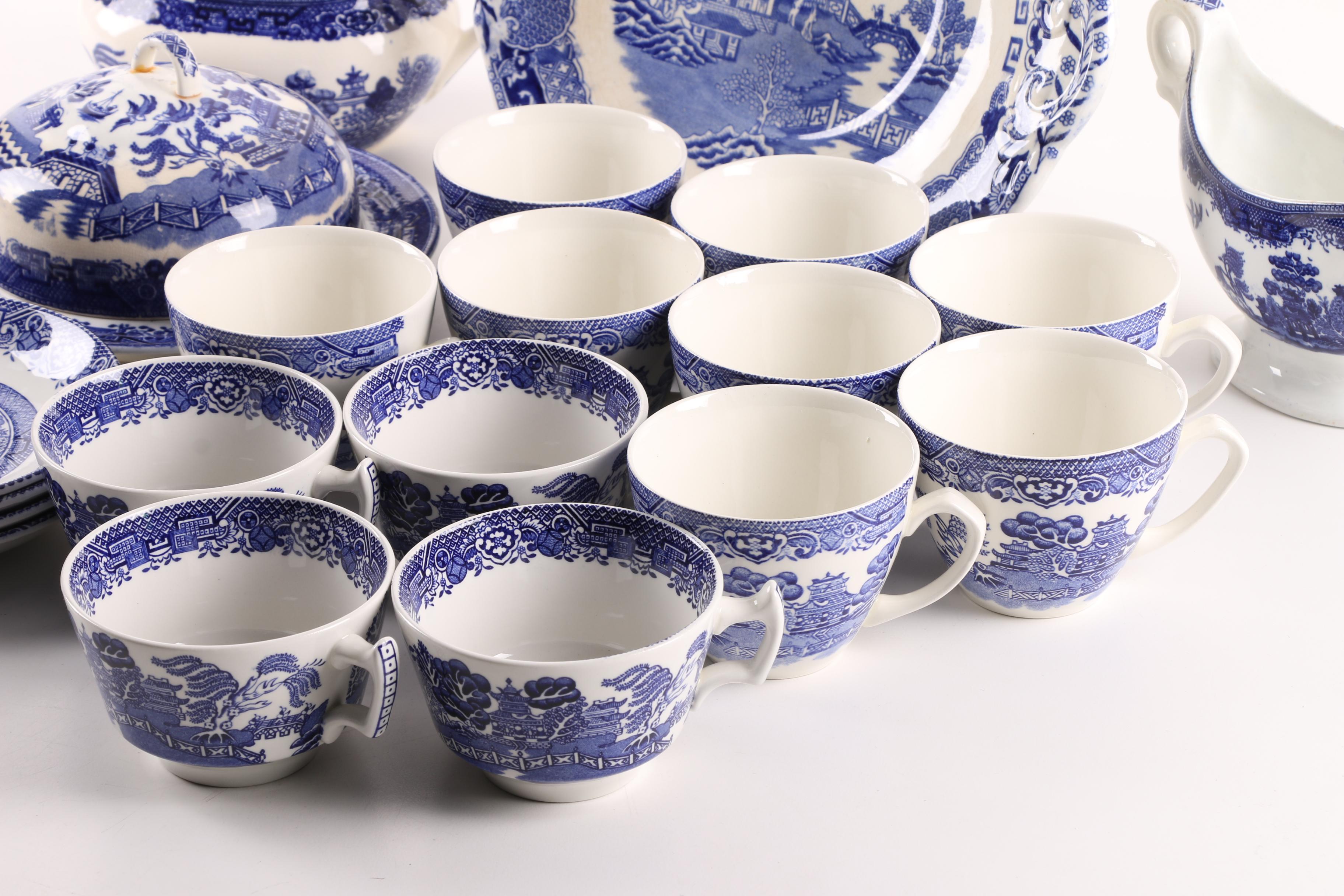 Vintage "Blue Willow" Tableware by John Maddock & Sons and Newport ...