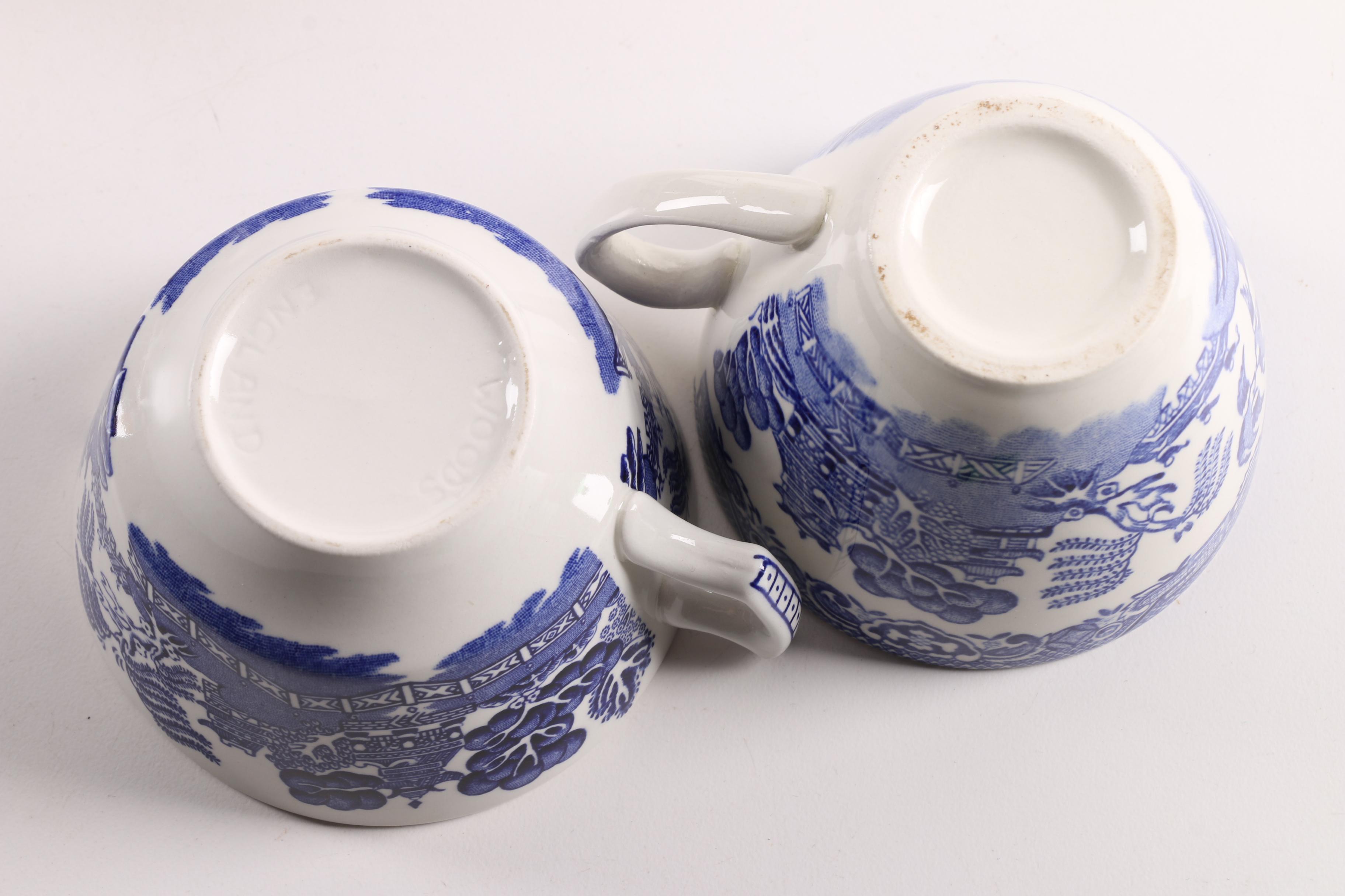 Vintage "Blue Willow" Tableware by John Maddock & Sons and Newport ...