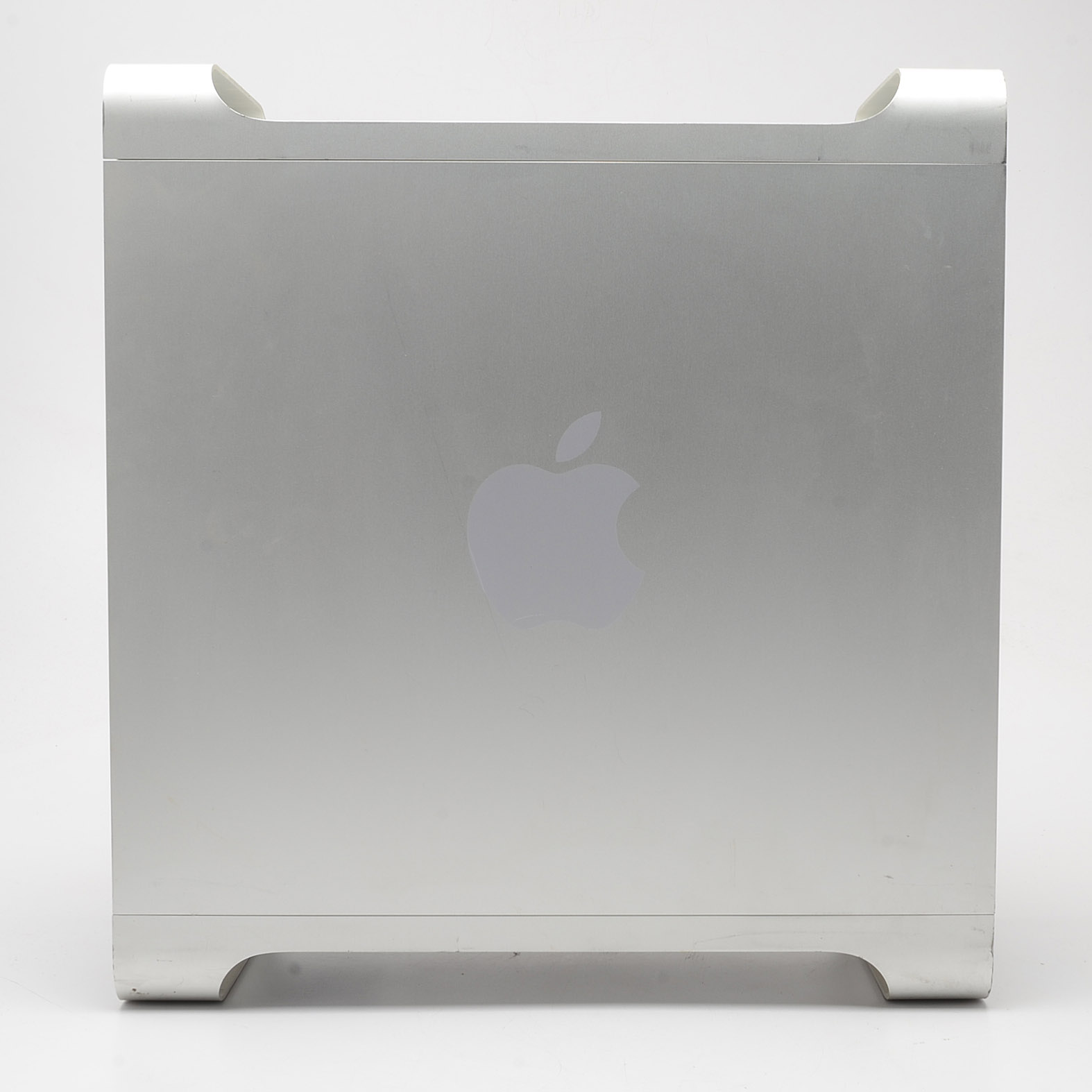 Mac Pro Desktop Tower | EBTH