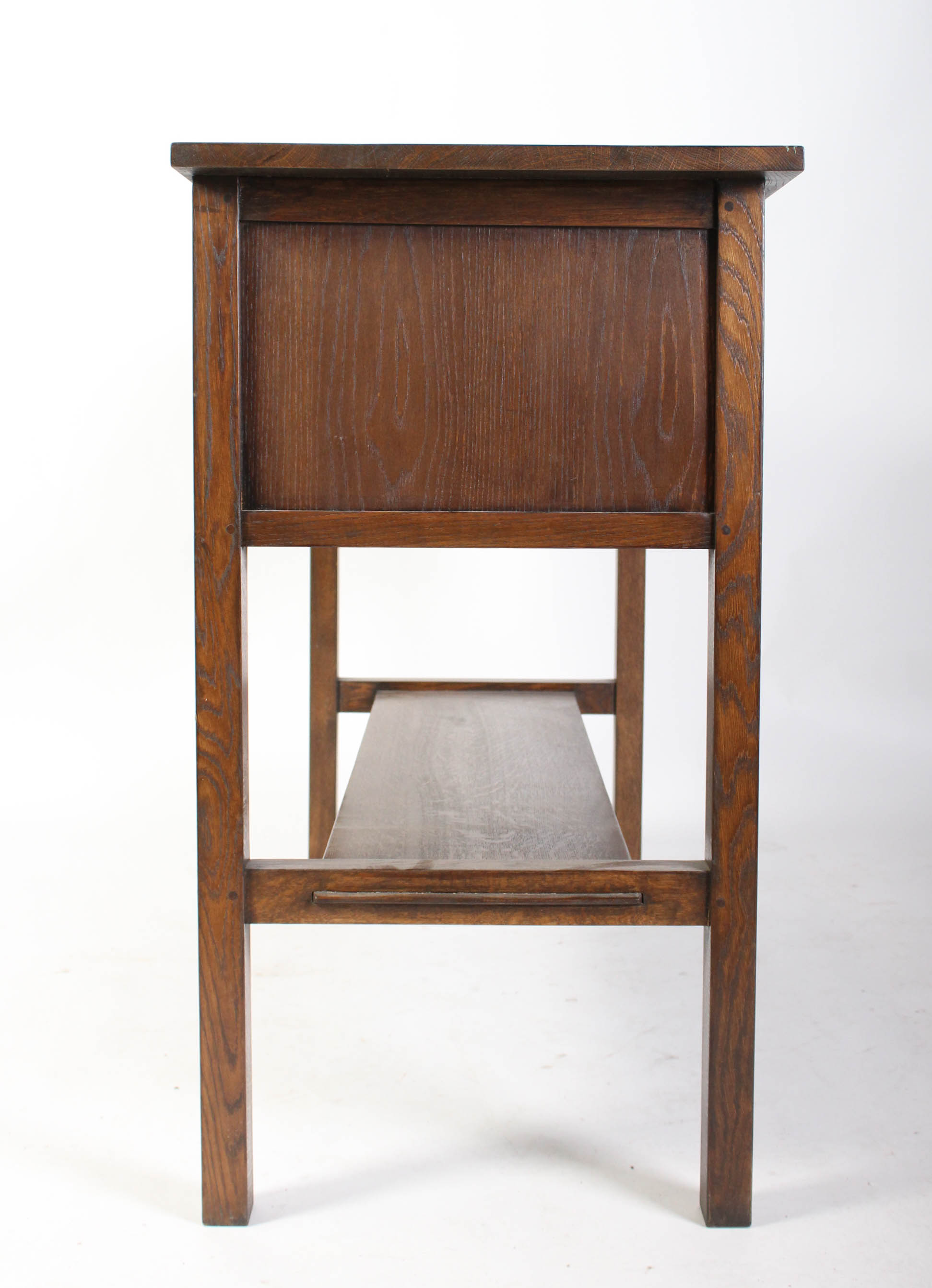 Stained Oak Craftsman Style Buffet | EBTH