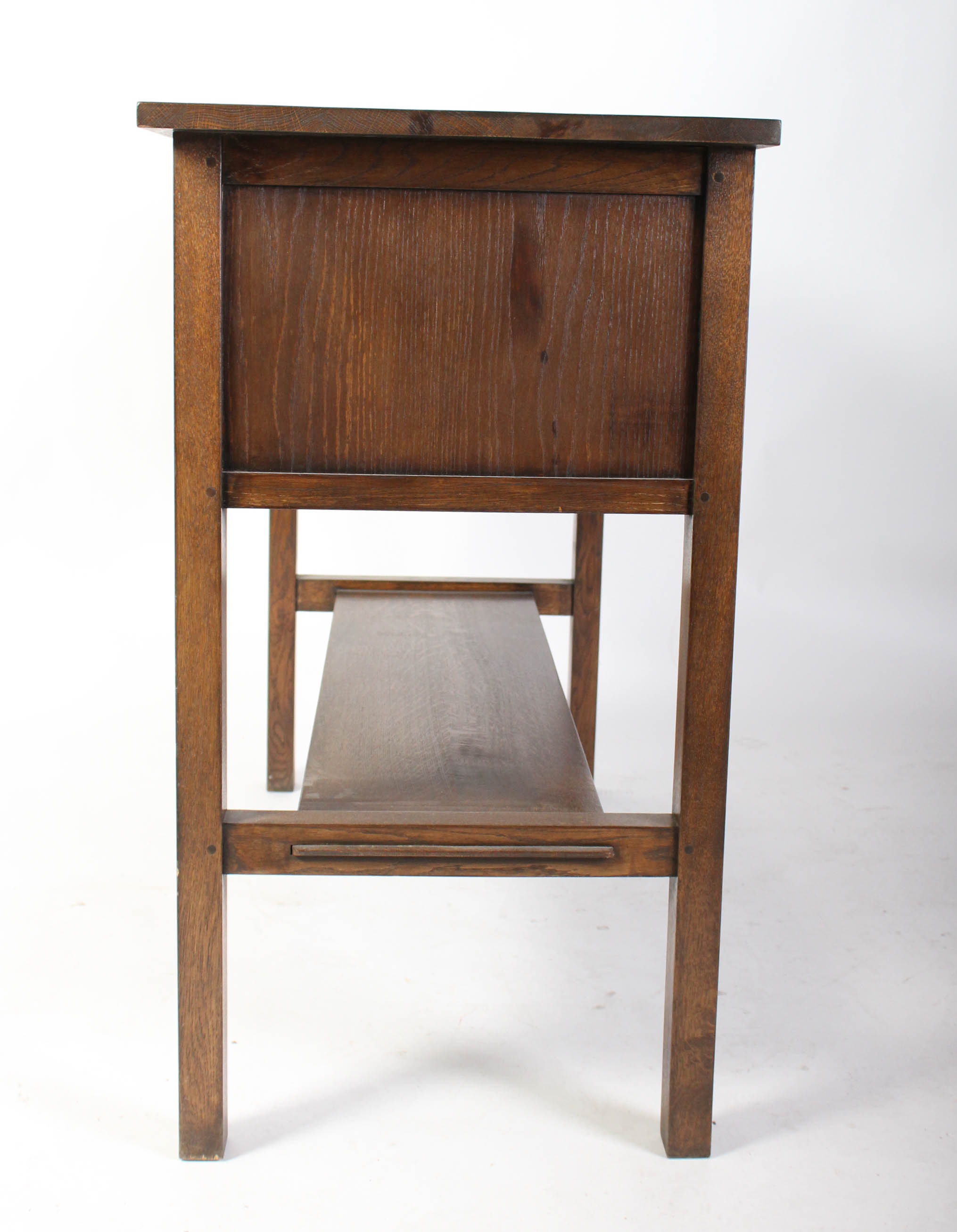 Stained Oak Craftsman Style Buffet | EBTH