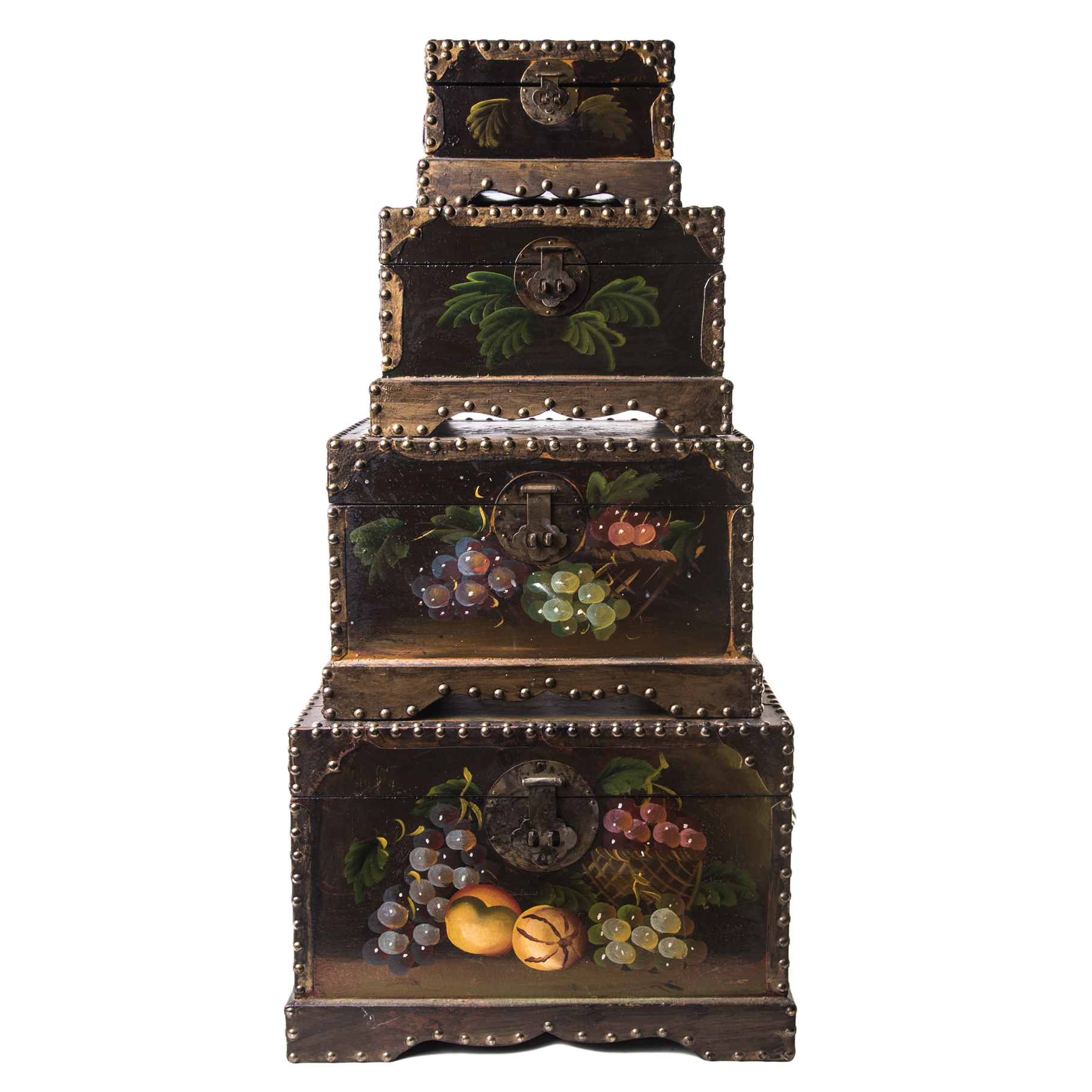 Painted Petite Wooden Nesting Trunks | EBTH