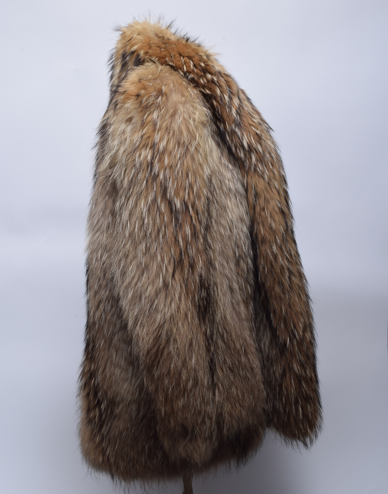Women S Lumi Tanuki Fur Coat Ebth