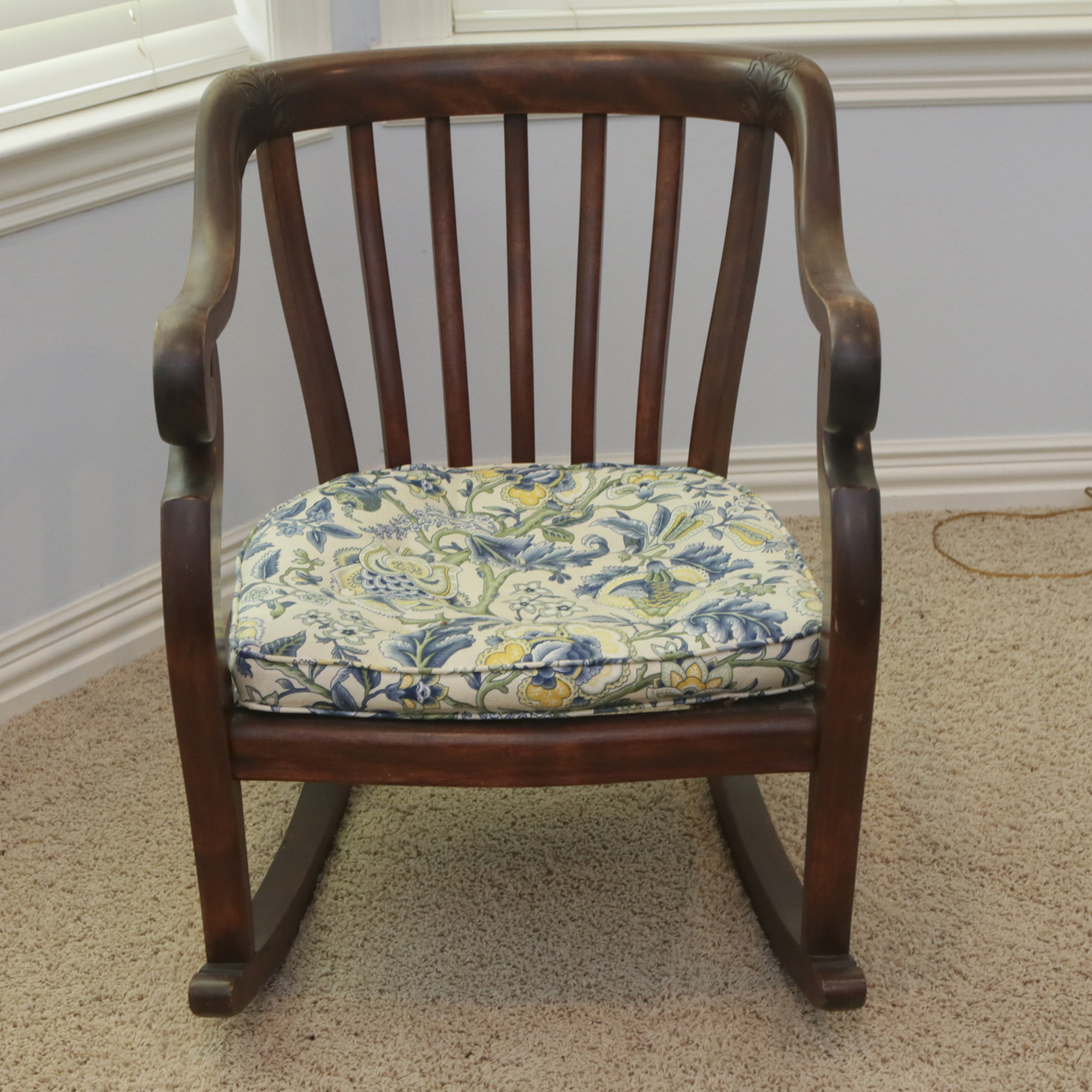 Vintage American Empire Style Rocking Chair | EBTH
