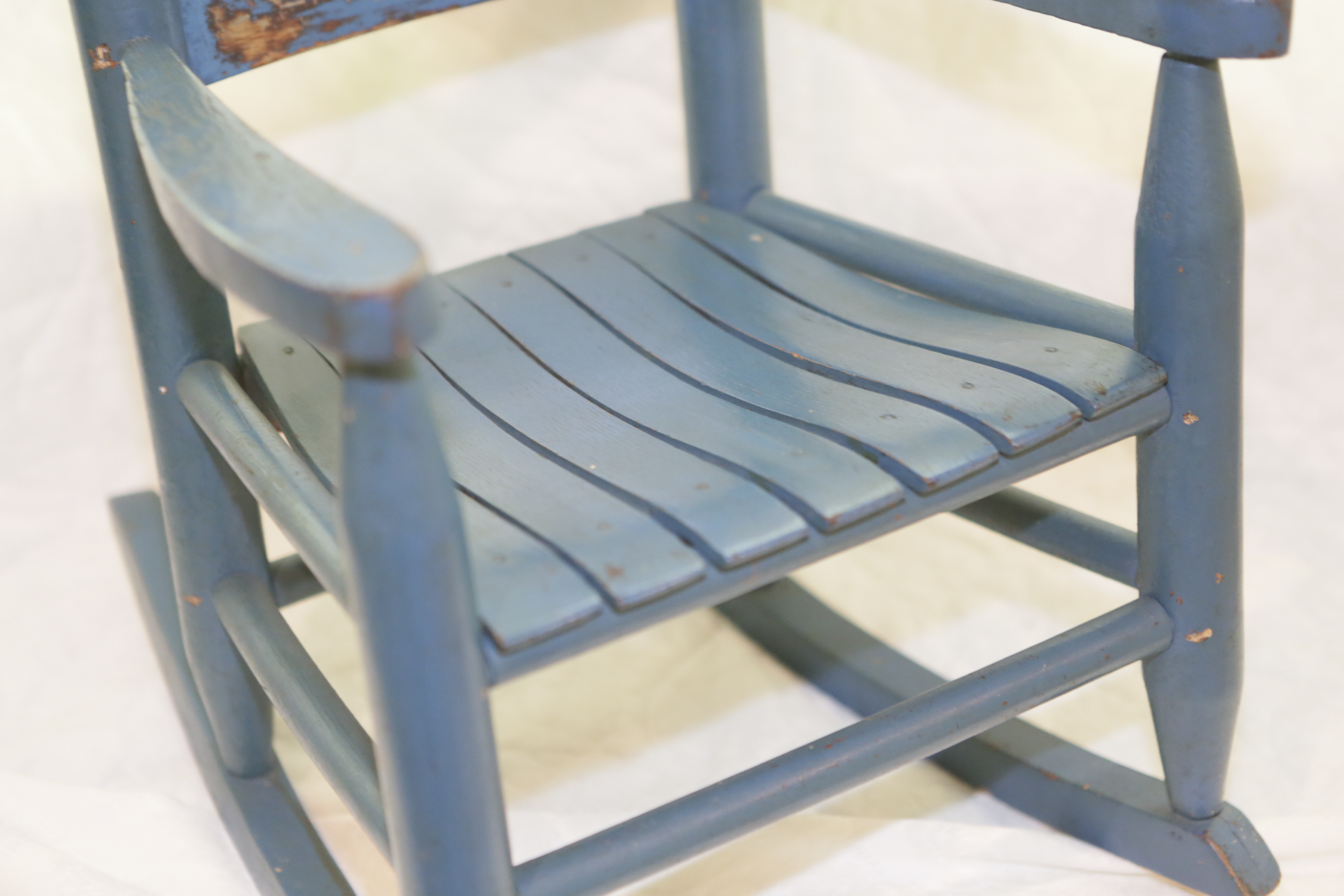 Vintage Child Size Rocking Chair | EBTH