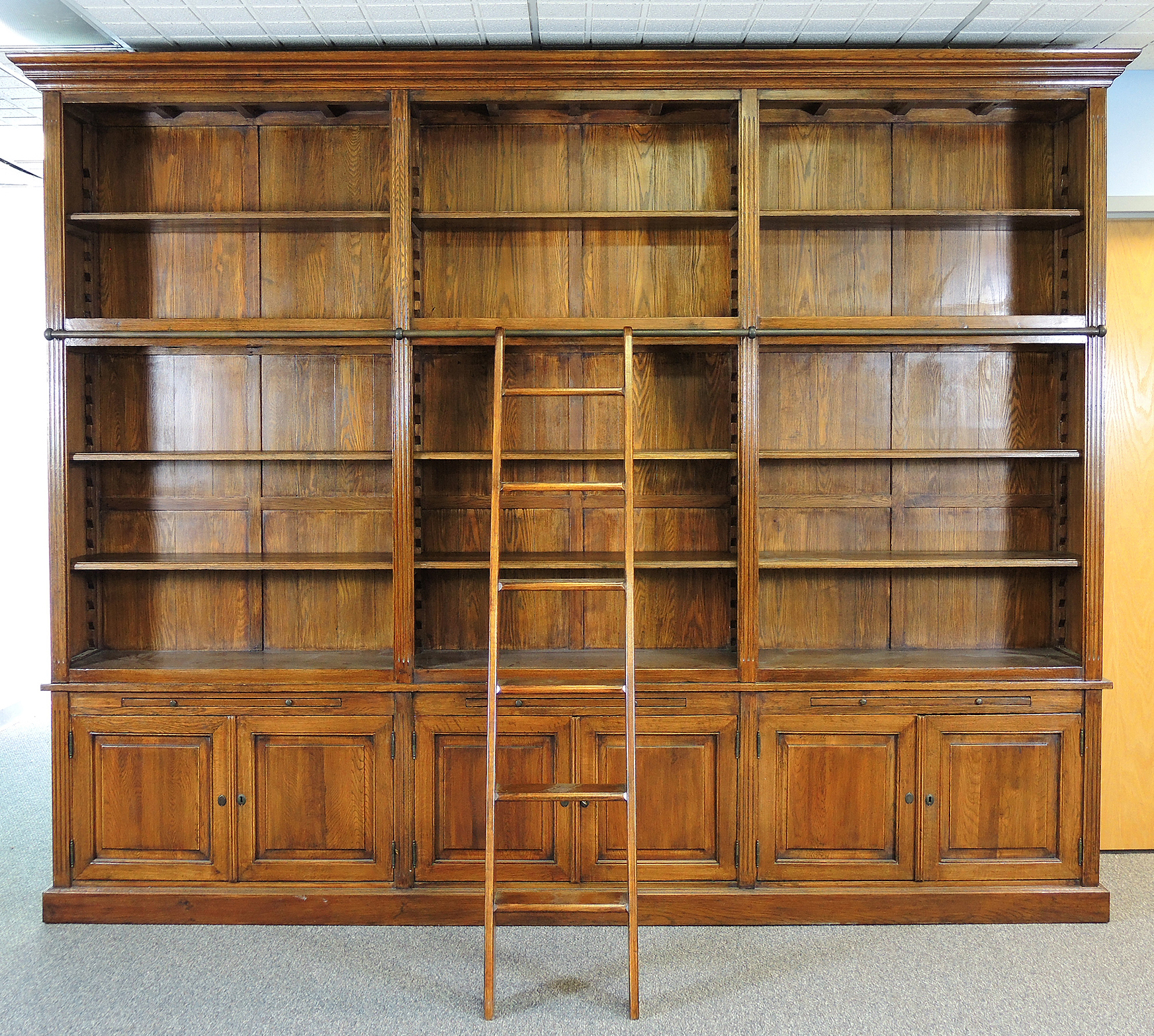 10' Long Library Wall Bookcase with Ladder | EBTH