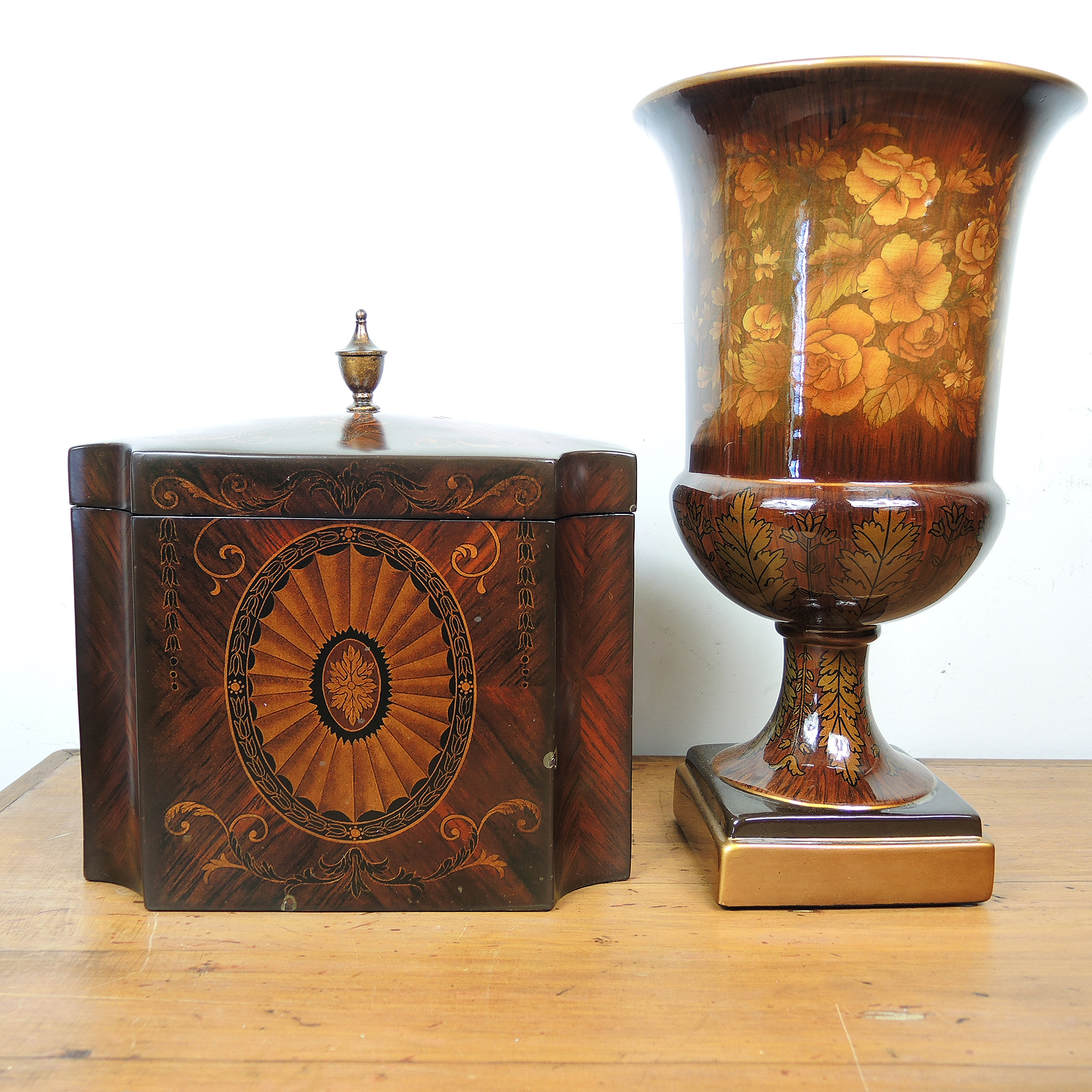 Ethan Allen Boxes, Bird Art and Decor with Desk Clocks | EBTH