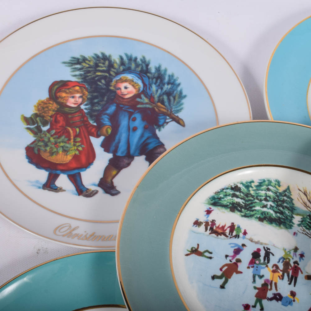 Vintage Avon Collector Plates Featuring Annual Holiday Plates | EBTH