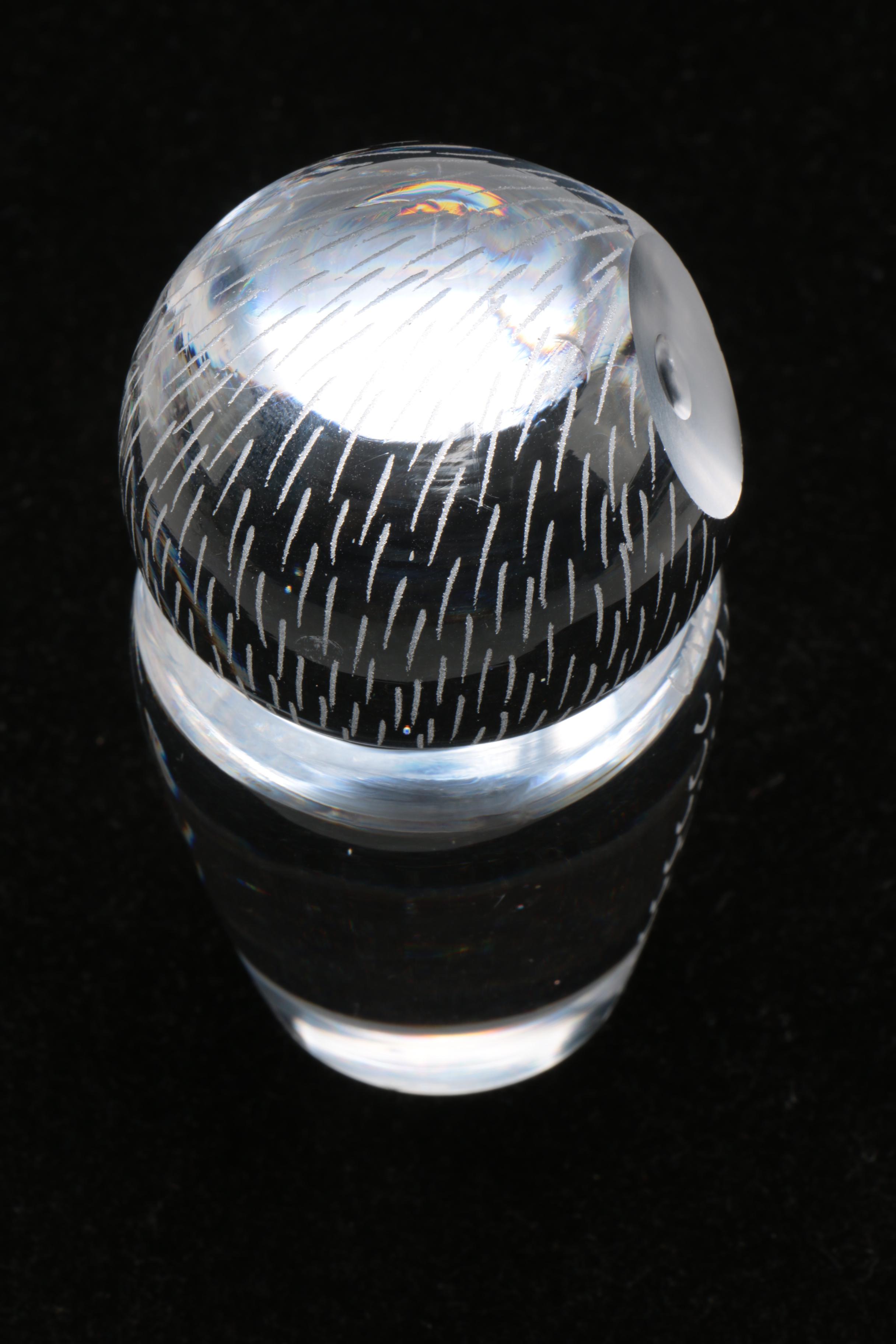 Kosta Boda Crystal Owl Paperweight by Vicke Lindstrand | EBTH