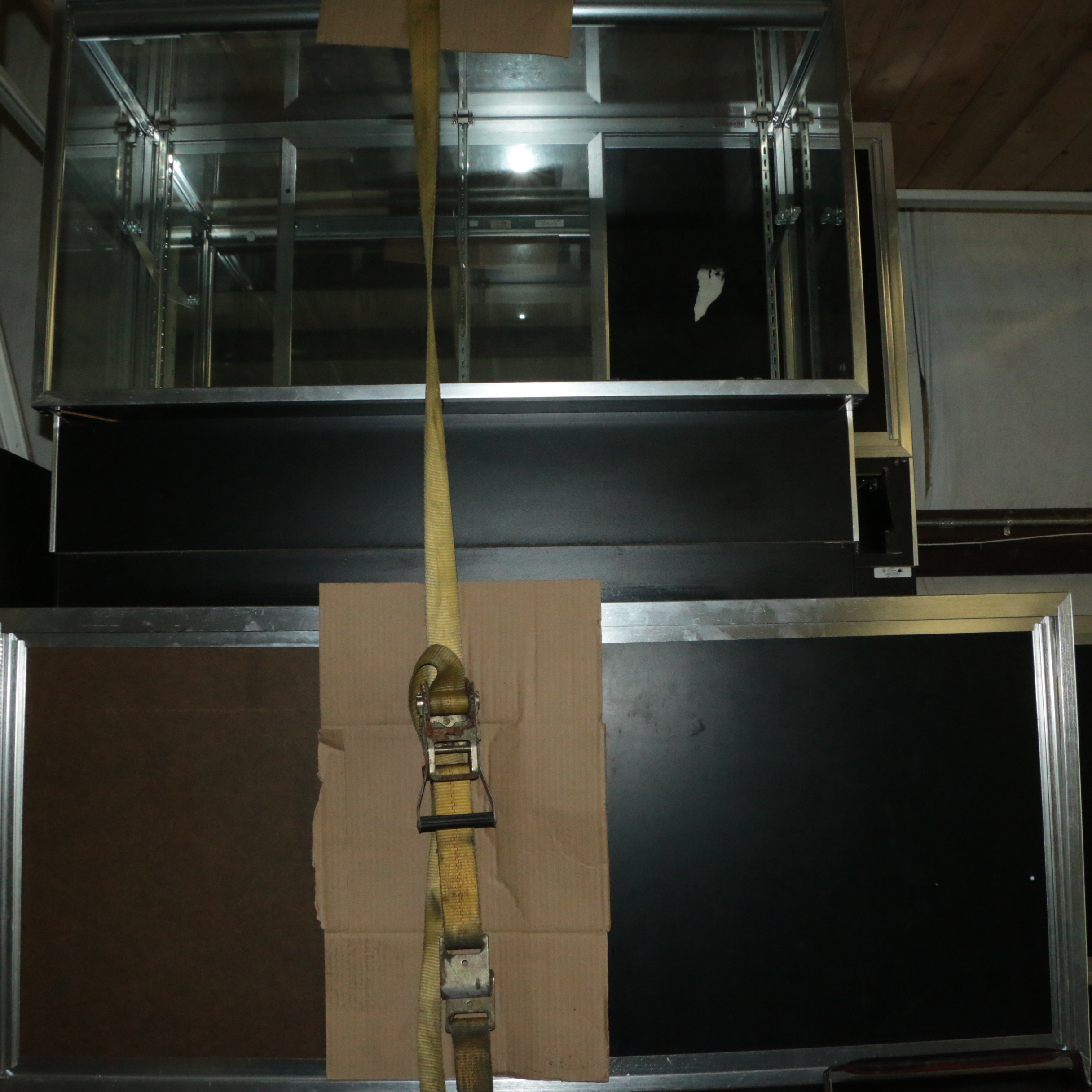 Glass Retail Store Display Showcase Cabinet | EBTH