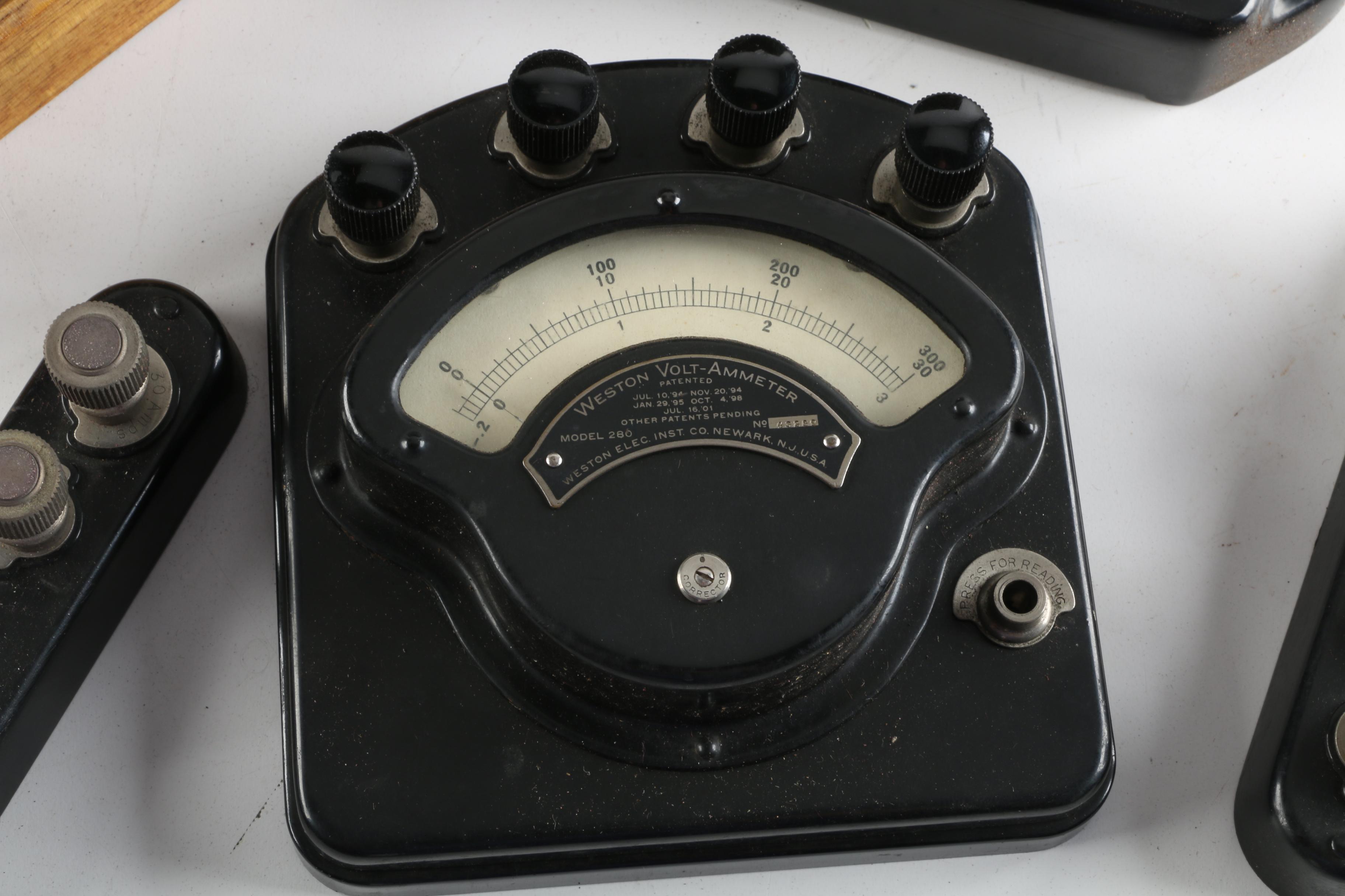 Vintage Weston Model 280 Voltmeter with Instruction Manual | EBTH