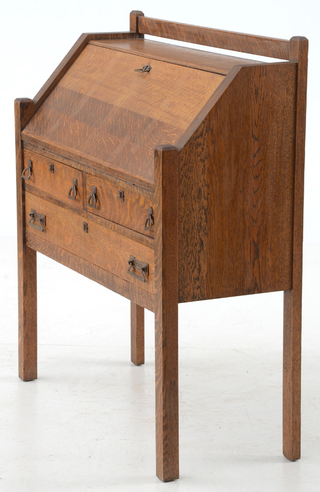 Vintage Slant Top Desk | EBTH