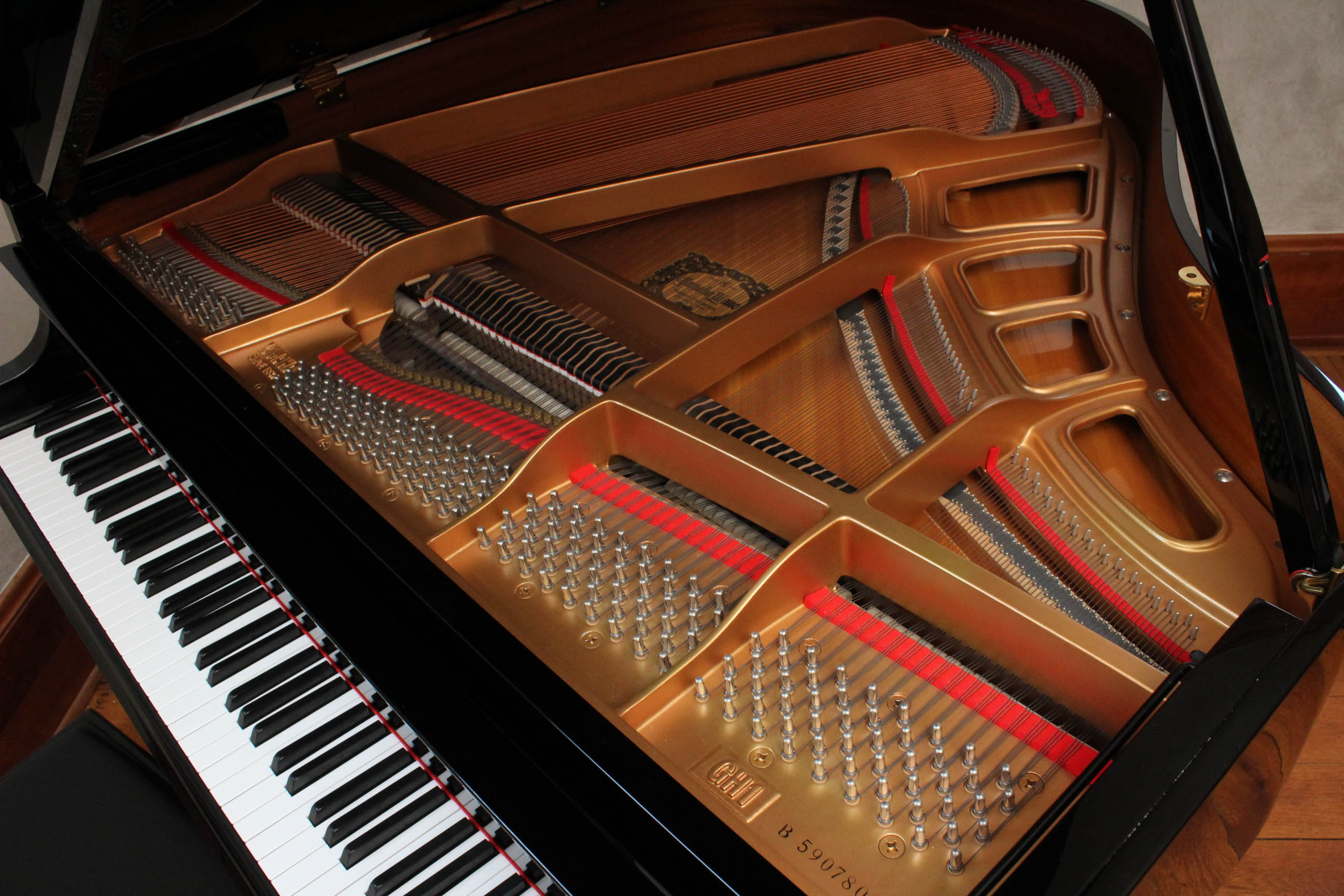 Yamaha Baby Grand Piano with Disklavier Control Unit | EBTH