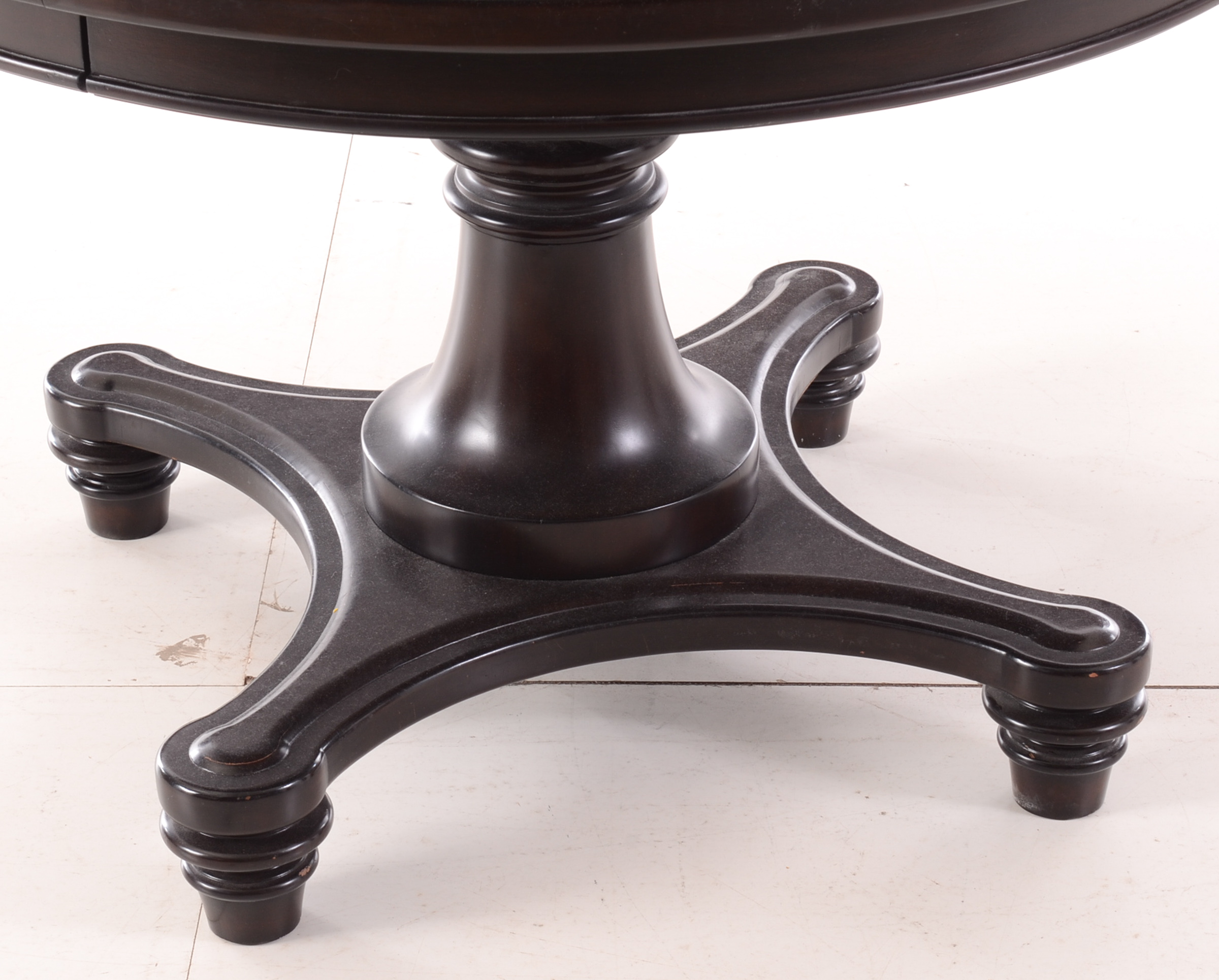 Pottery Barn "Montego" Pedestal Dining Table | EBTH