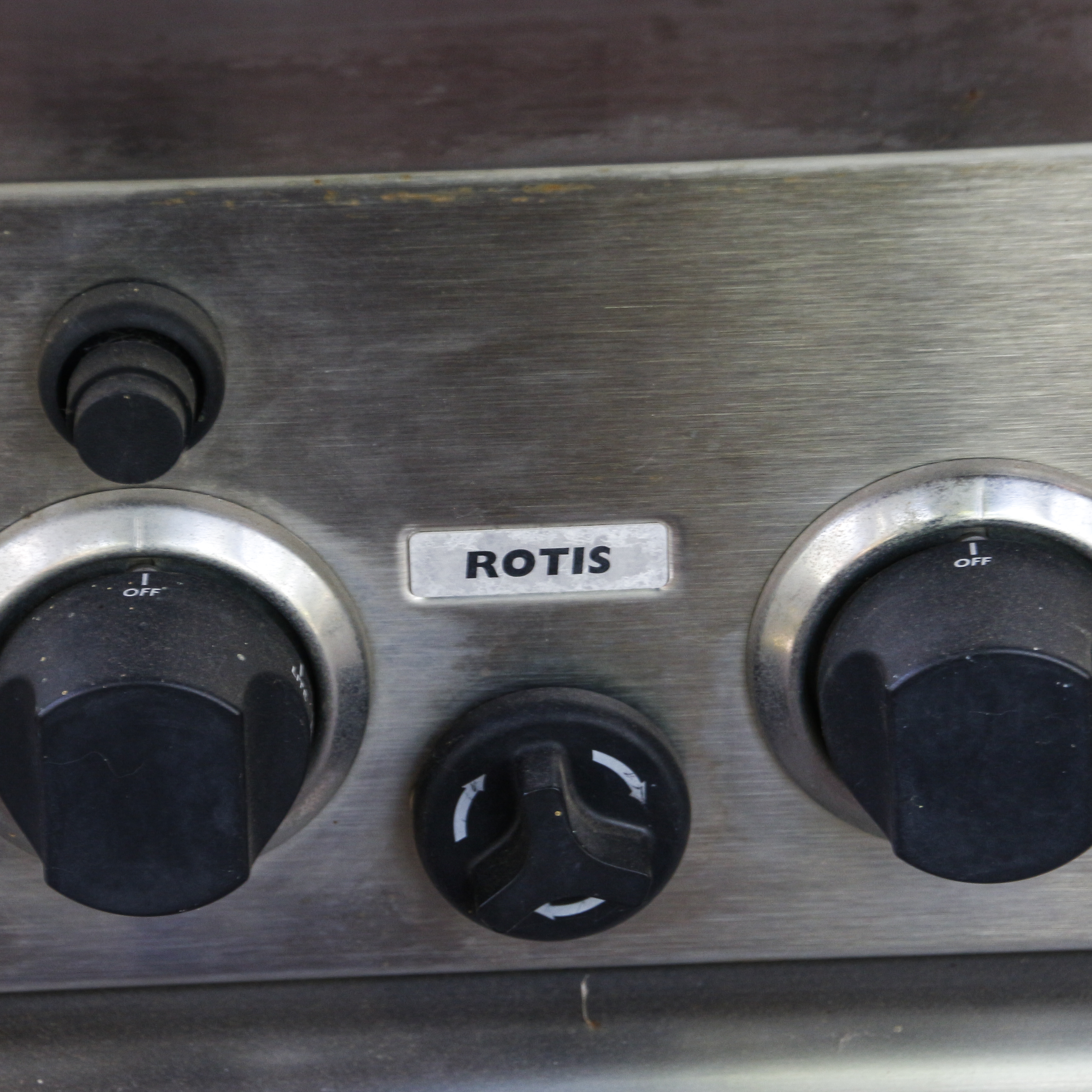 Dynamic Cooking Systems Gas Grill and Smoker | EBTH