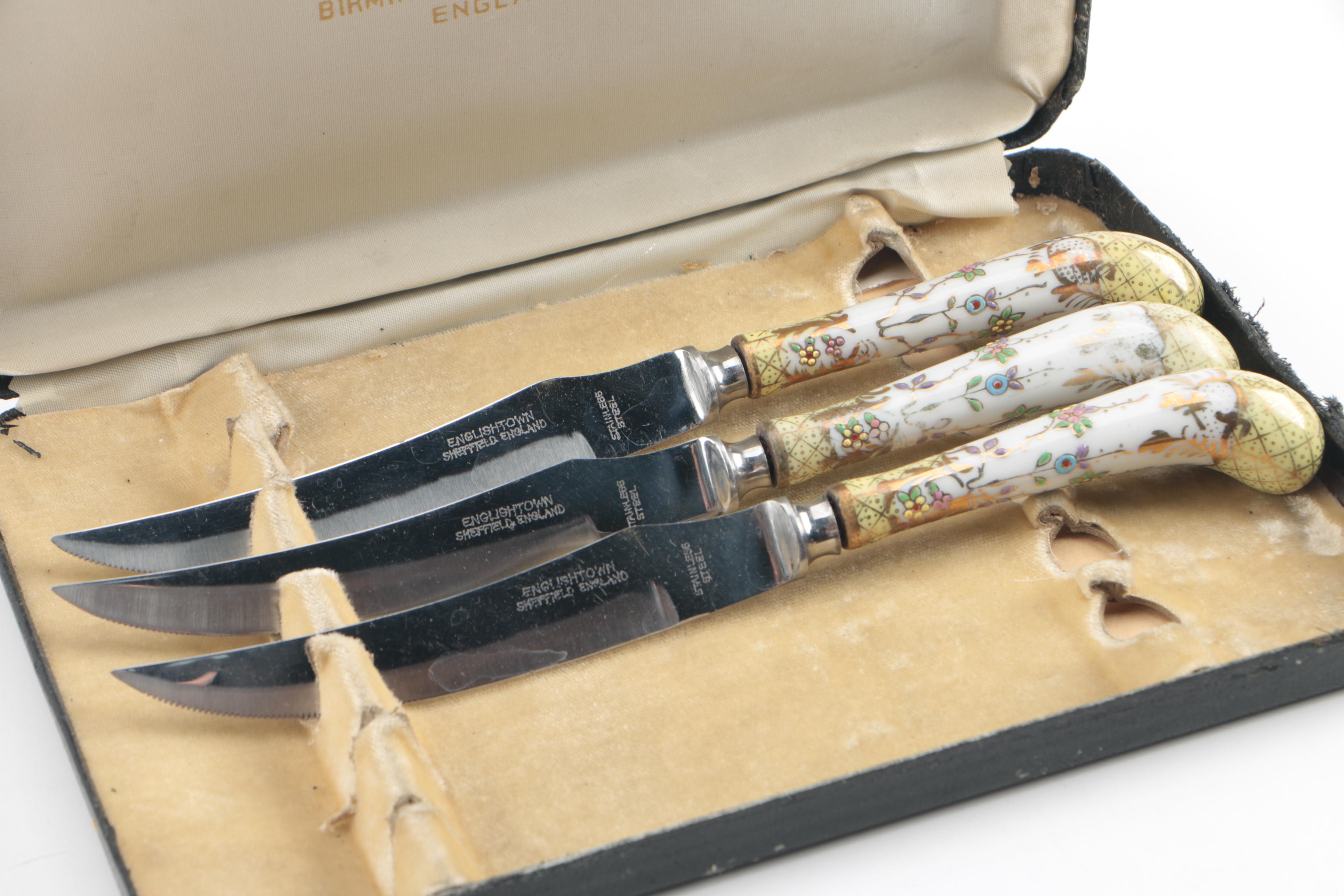 William Adams Porcelain Handled Steak Knives | EBTH