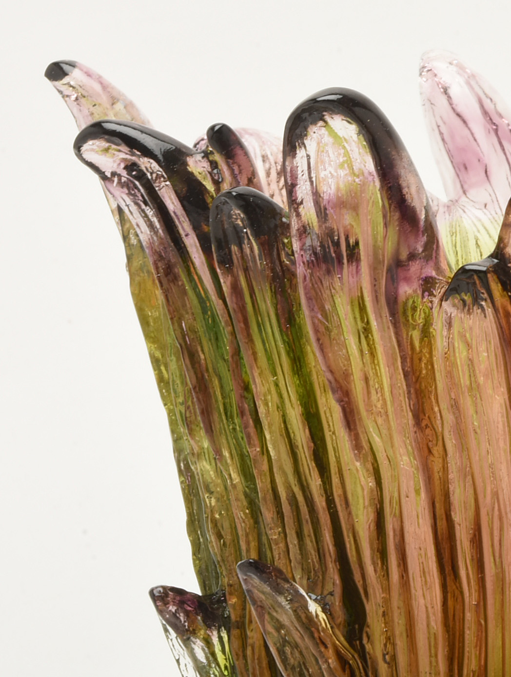 Jay Strongwater Hand-Crafted "Diana" Glass and Crystal Footed Vase | EBTH