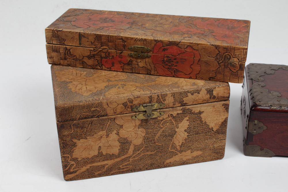 Wooden Boxes and Reproduction Chinese Currency | EBTH