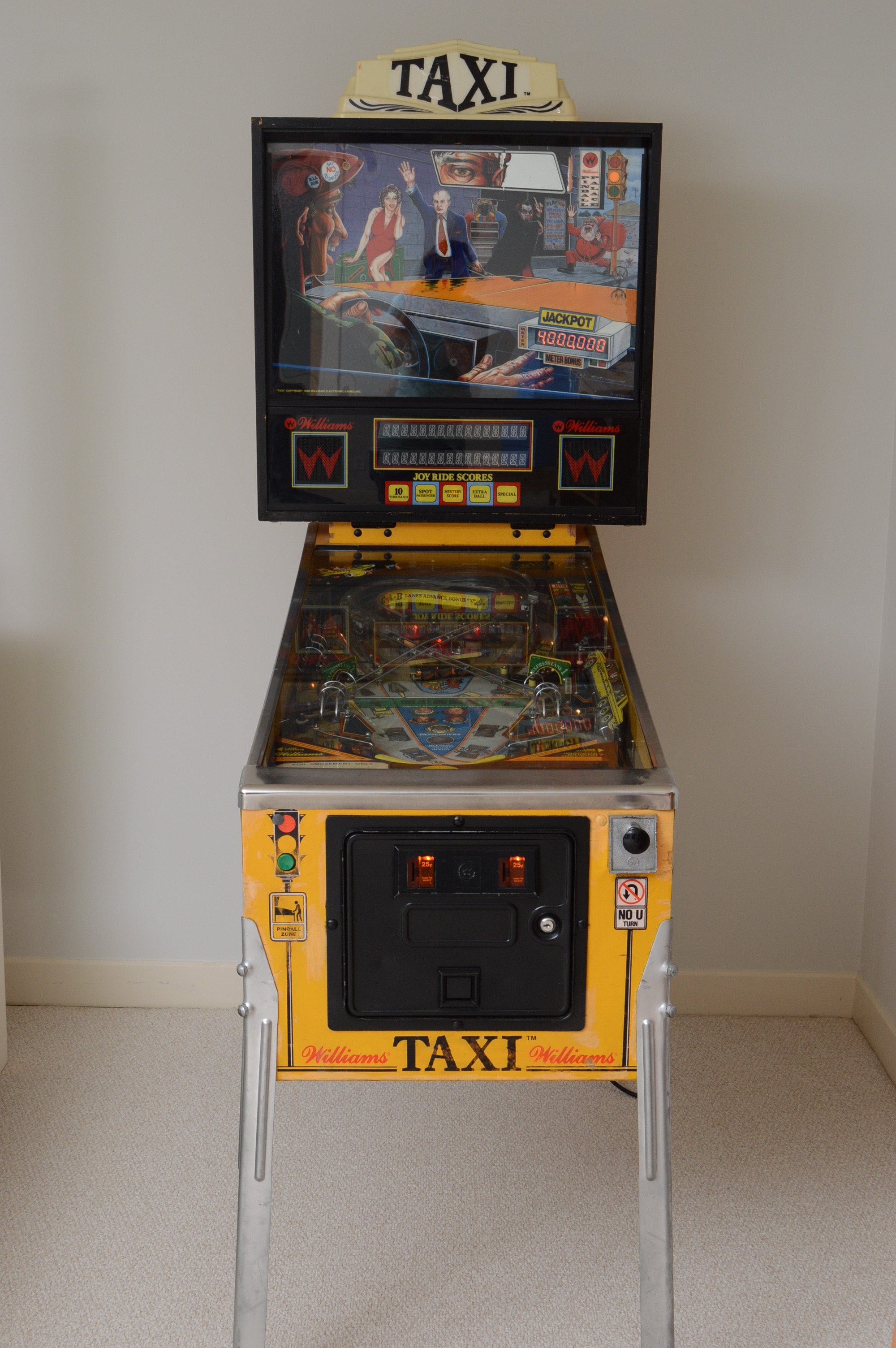 Retro 1988 Williams "Taxi" Pinball Machine | EBTH