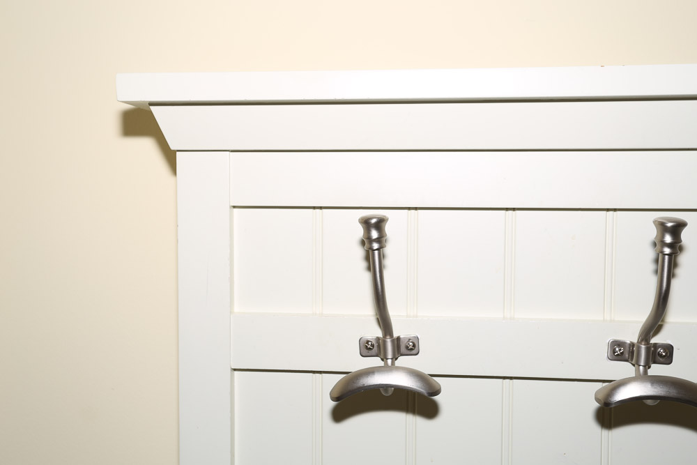 Off-White Beadboard Hall Tree with Hooks | EBTH