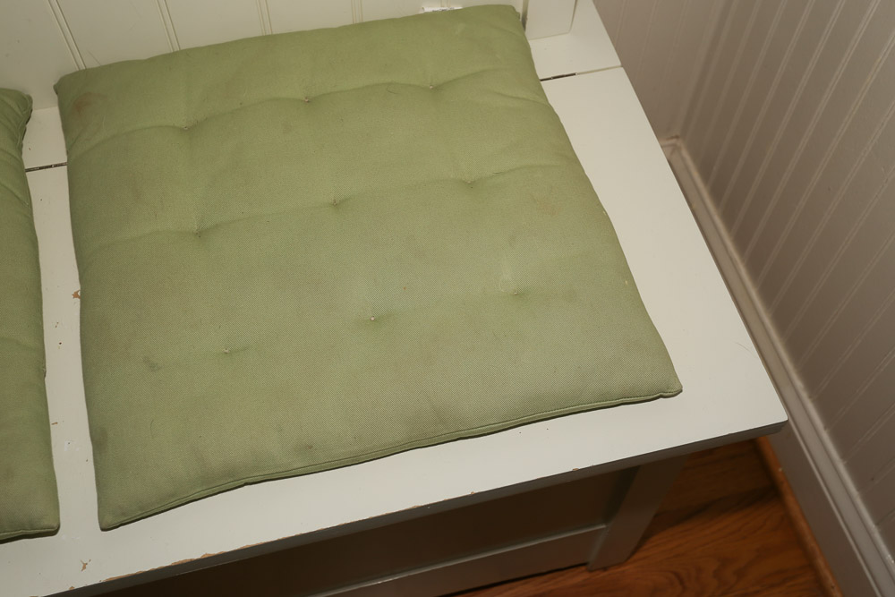 Off-White Beadboard Hall Tree with Hooks | EBTH