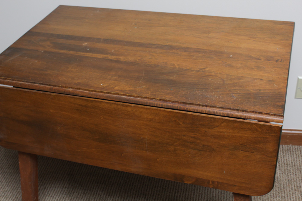 Vintage Maple Drop Leaf Dining Table | EBTH