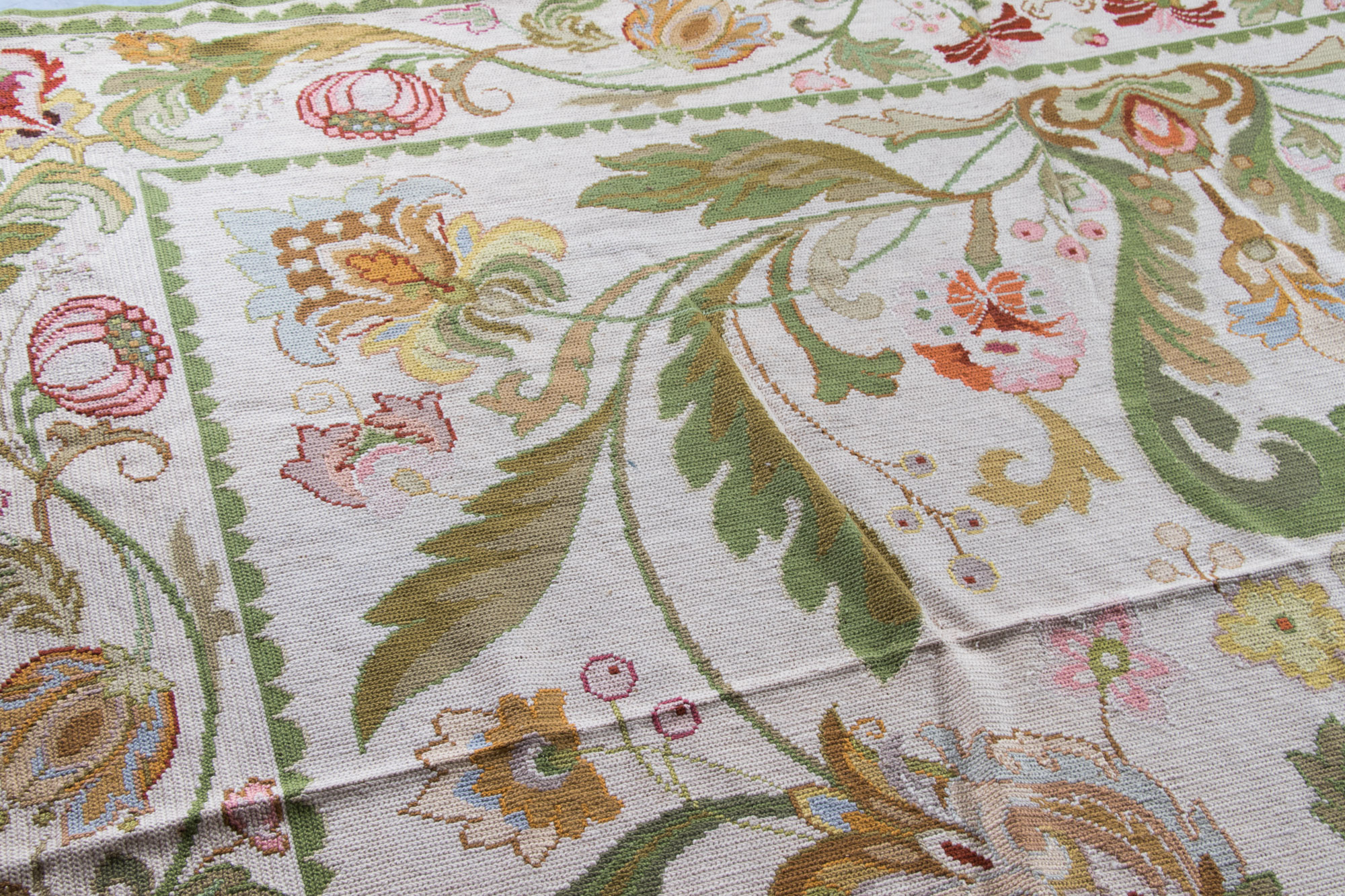 Vintage Directoire Style Needlepoint Area Rug | EBTH