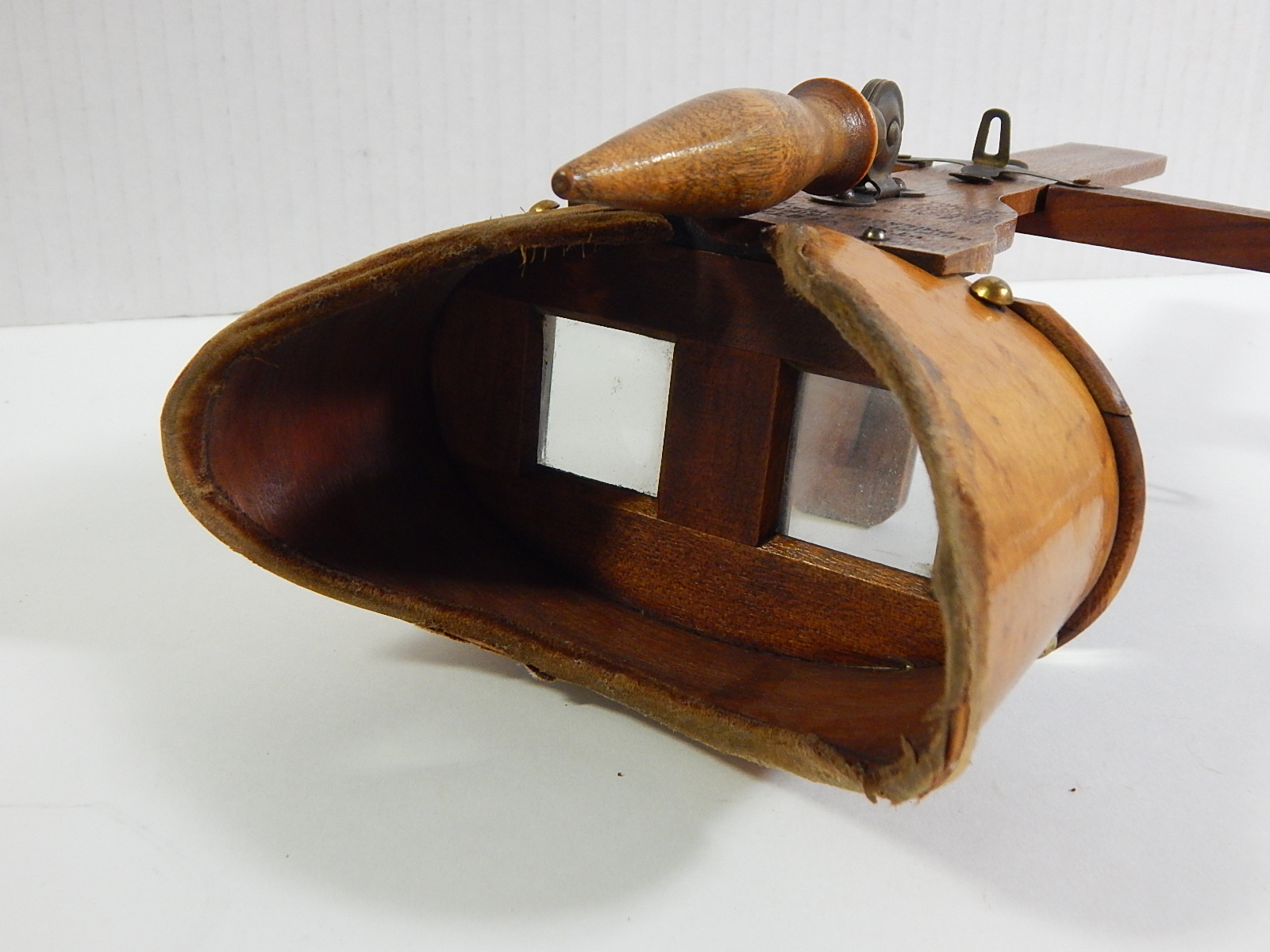 Keystone No. 35 Stereoscope "Vistascope" with Slides | EBTH