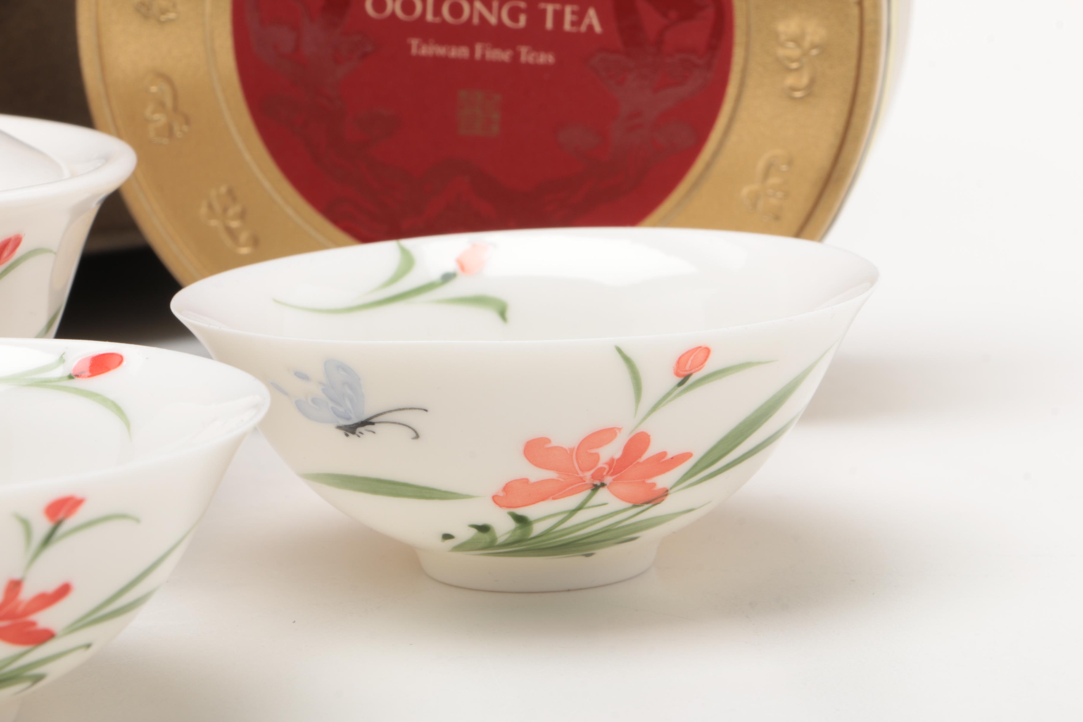 Geow Yong Tea Hong Porcelain Tea Set in Presentation Box with Oolong ...