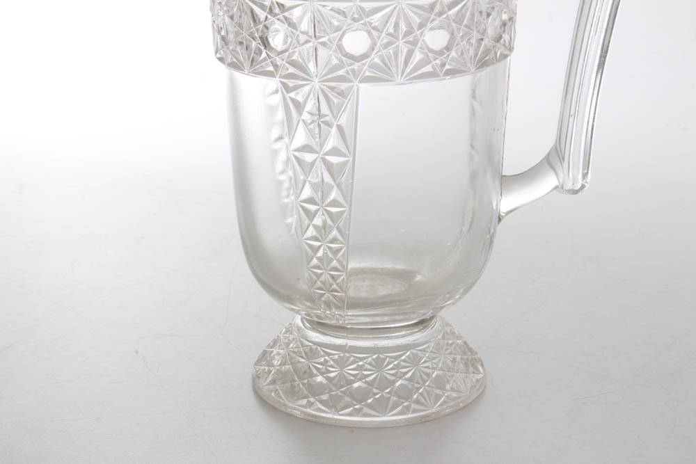 Early American Pattern Glass "Queen" Pitcher by McKee Glass | EBTH