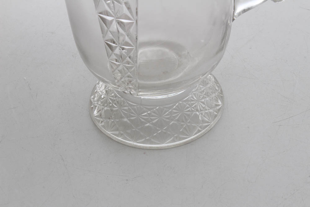 Early American Pattern Glass "Queen" Pitcher by McKee Glass | EBTH