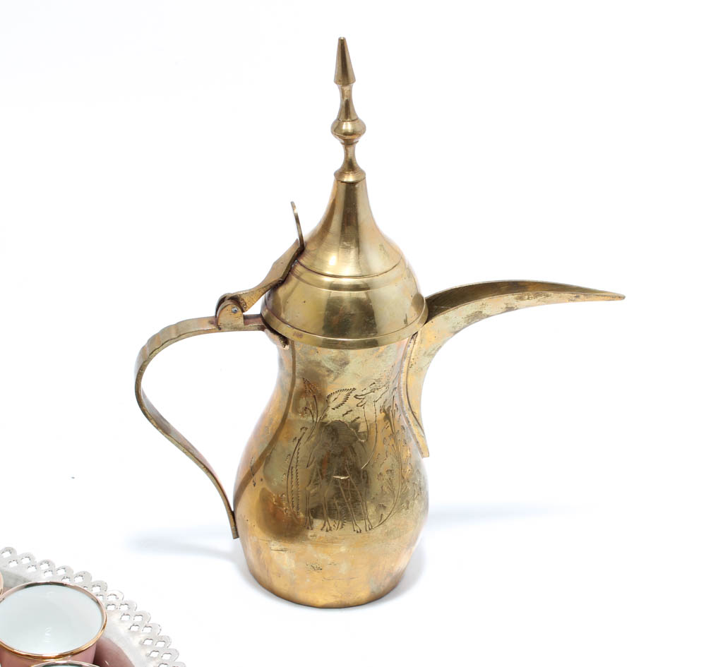 Porcelain Tea Cups With the Coat of Arms of Saudi Arabia and Dallah ...