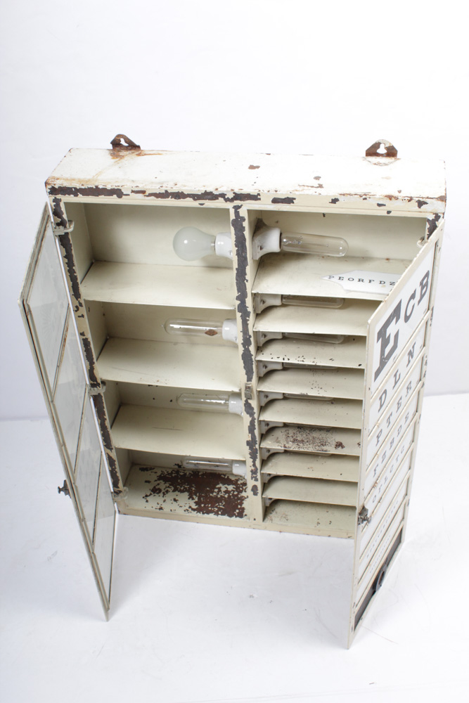 Vintage Optometrist Eyechart Cabinet | EBTH