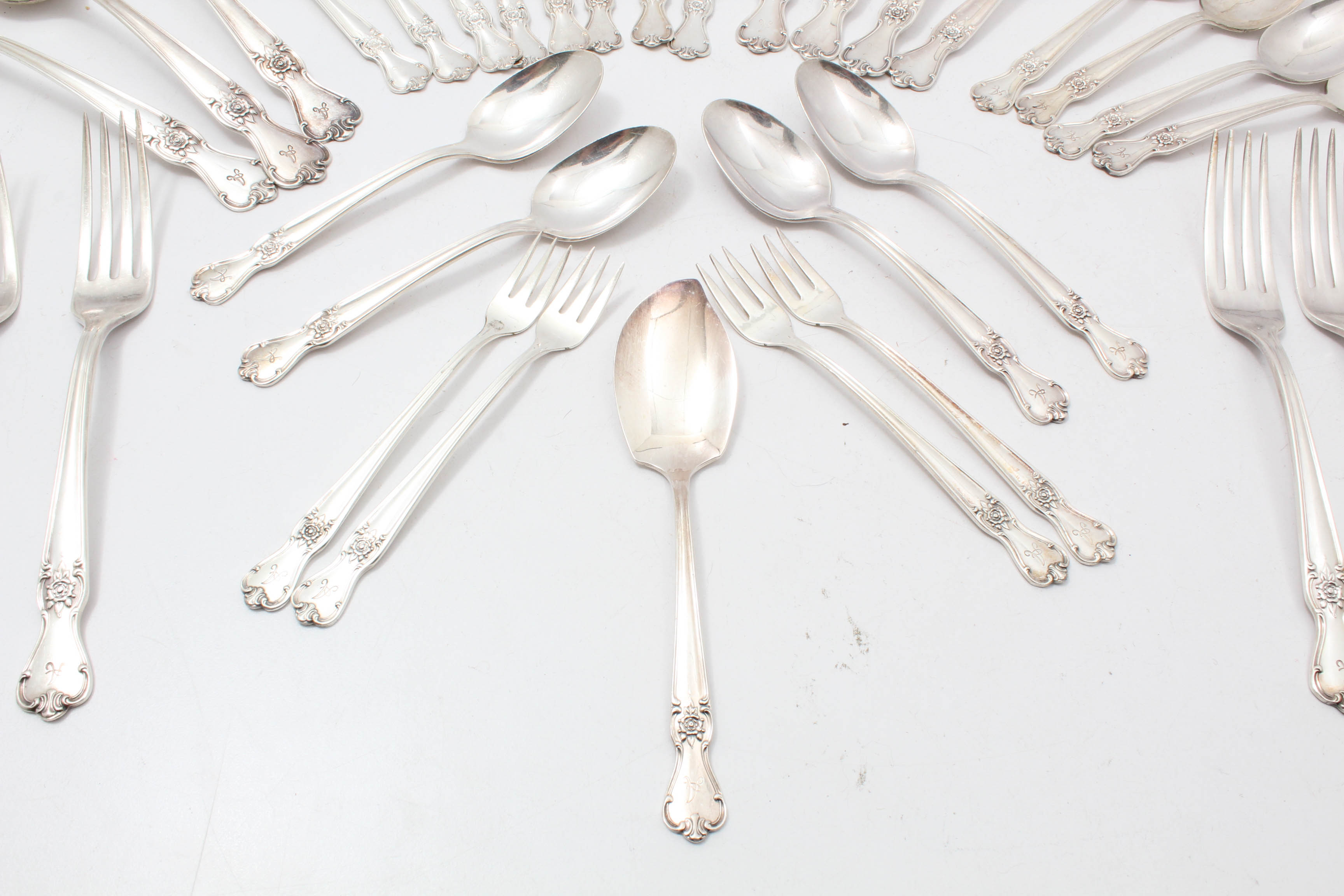 Old Company Plate "Signature" Silver Plate Flatware | EBTH