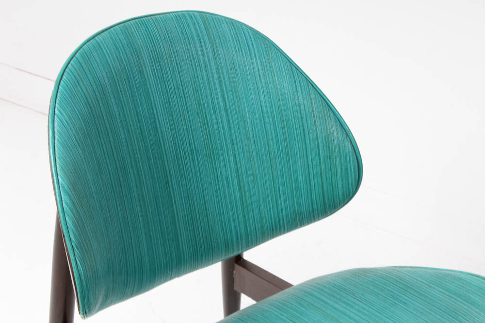 Seymour Weiner "Clam Shell" Chairs for Kodawood | EBTH