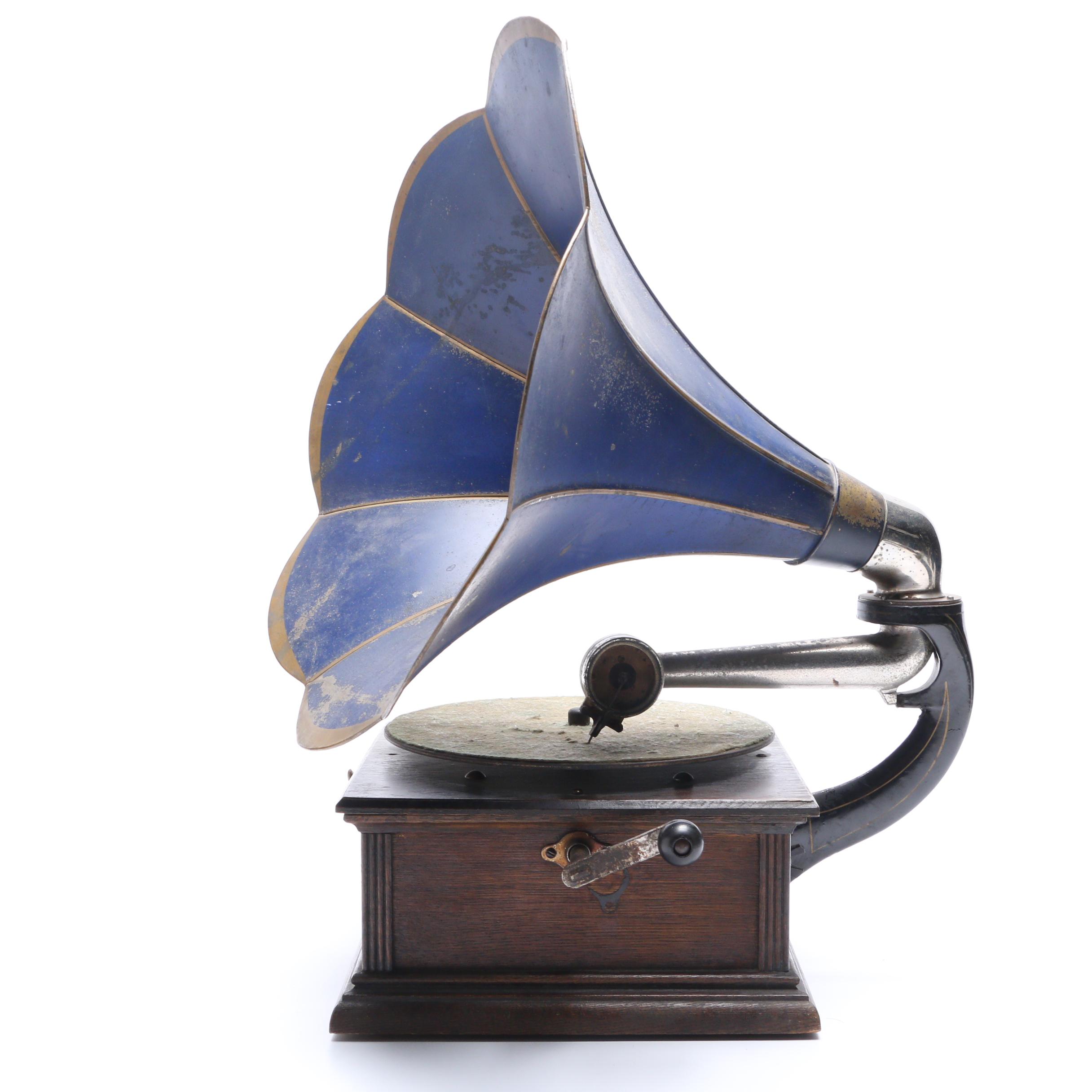 Standard Talking Machine Model A Gramophone | EBTH